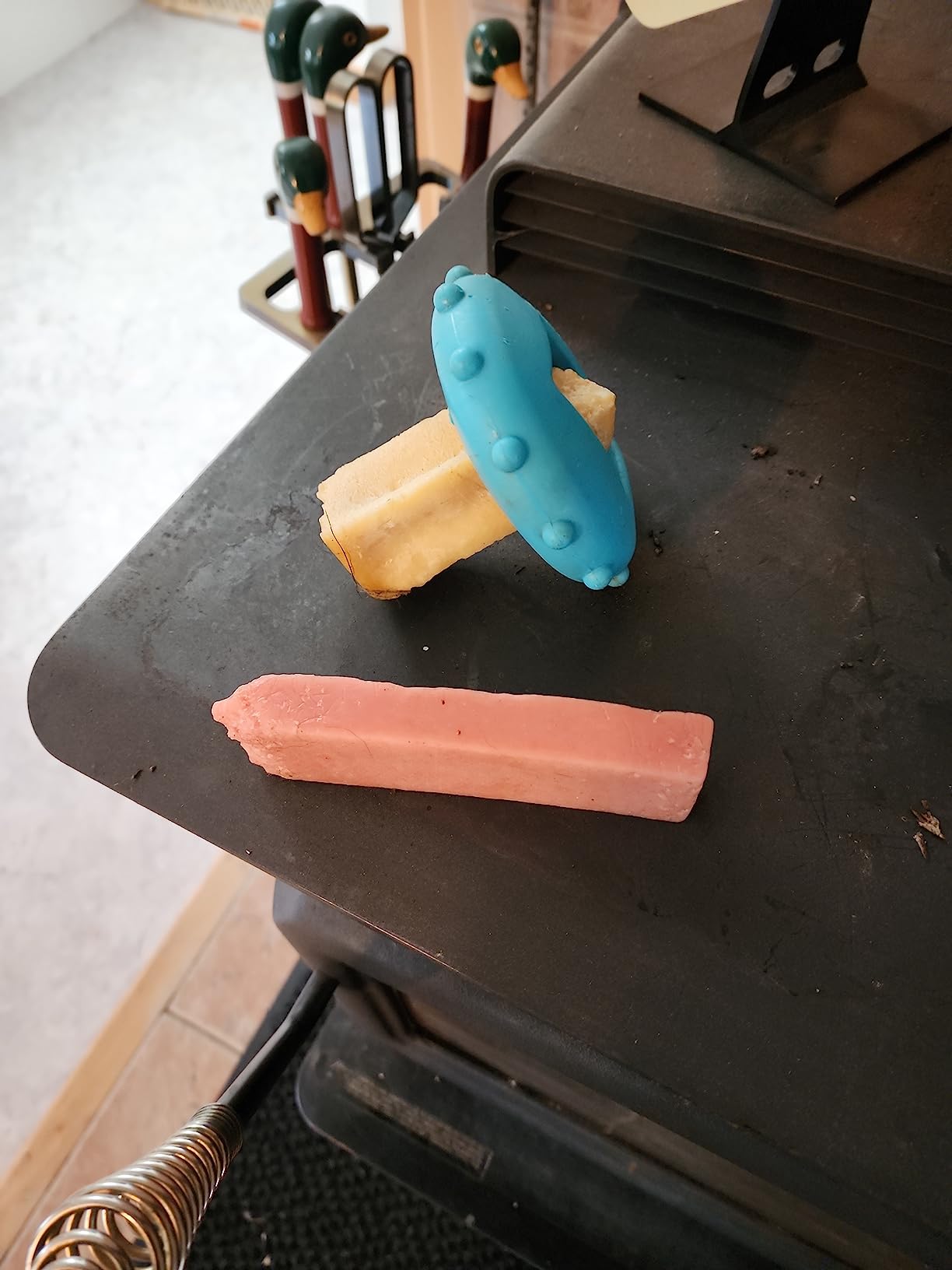 Himalayan Yak Cheese Dog Chew - Himalayan Dog Chew - (Strawberry ...