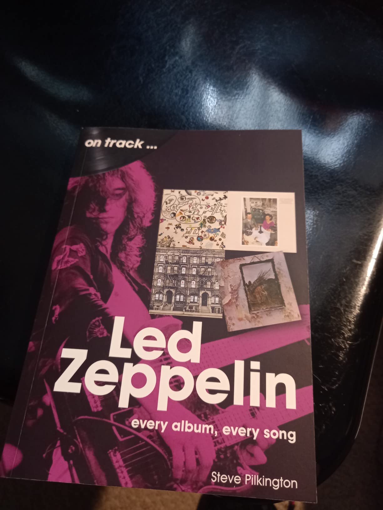 Led Zeppelin On Track: Every Album, Every Song: Amazon.co.uk: Steve ...