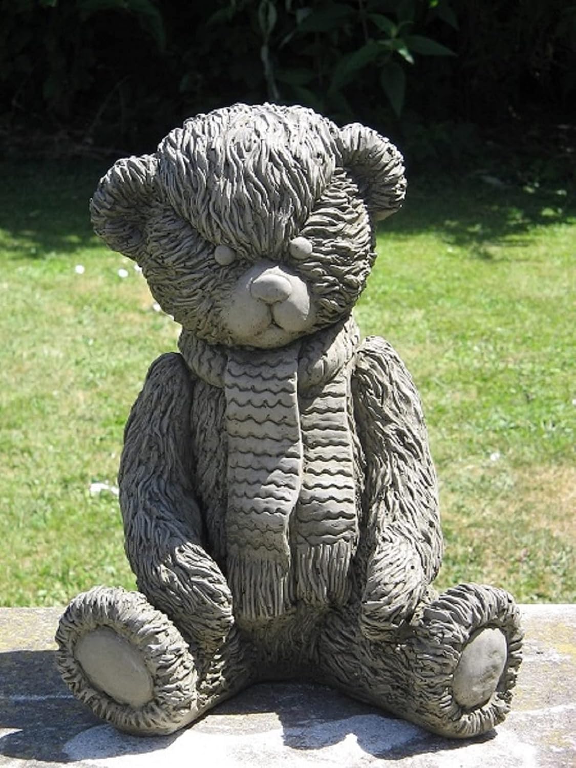Stone Scarf Teddy Bear Statue : Amazon.co.uk: Fashion