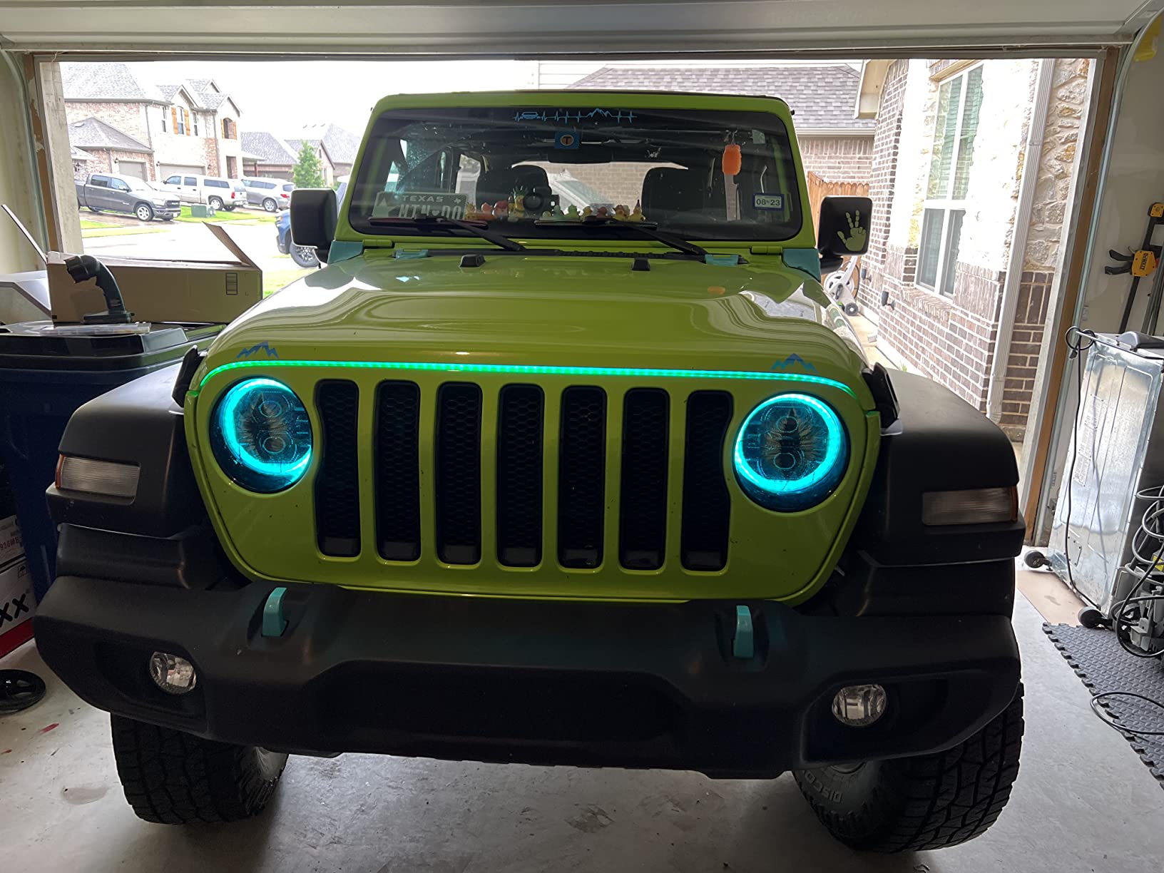 $33/mo - Finance 9 Inch RGB LED Headlights for 2018 2023+ Wrangler JL ...