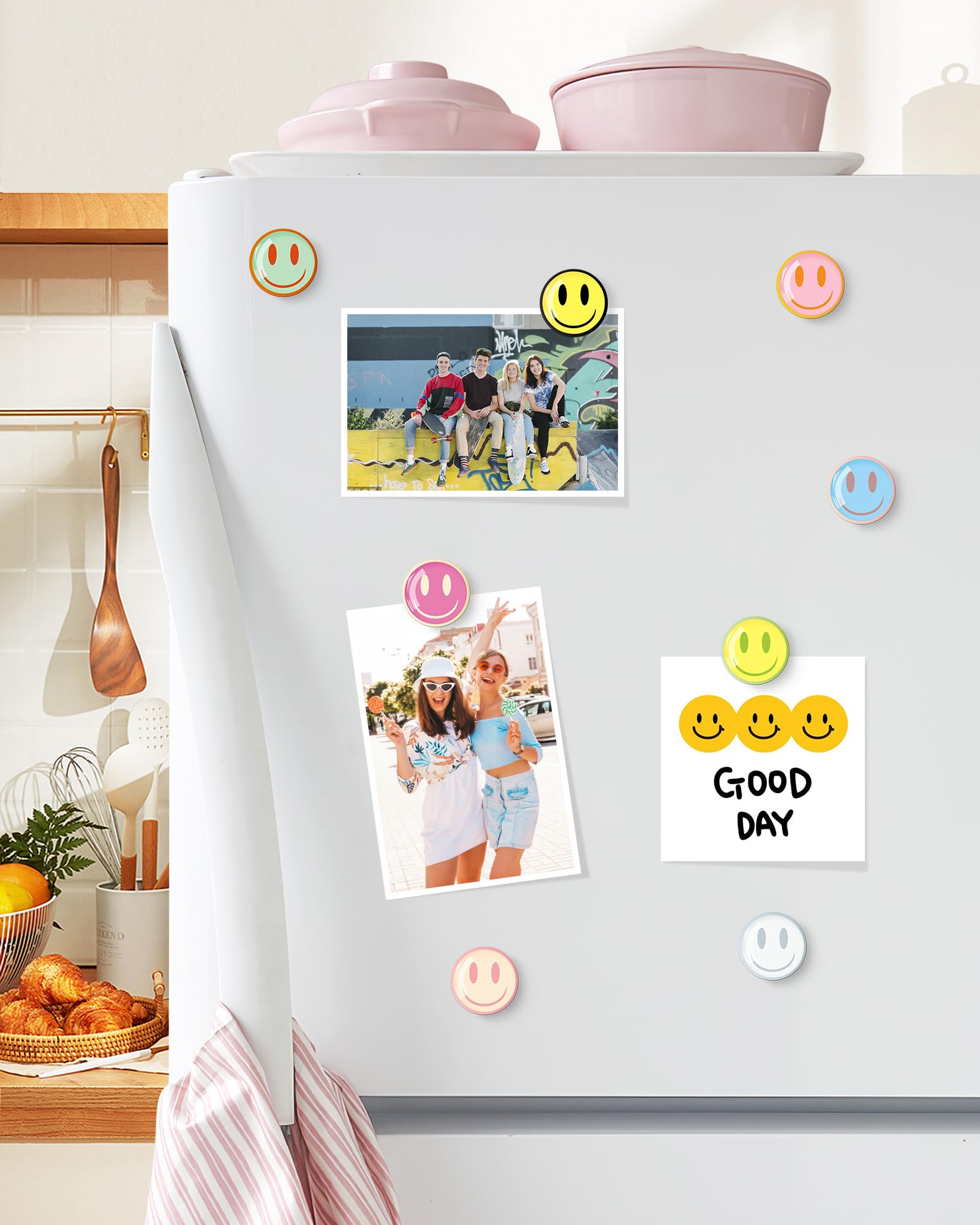 Snapklik.com : 16PCS Emoji Fridge Magnets Colorful Face Refrigerator ...