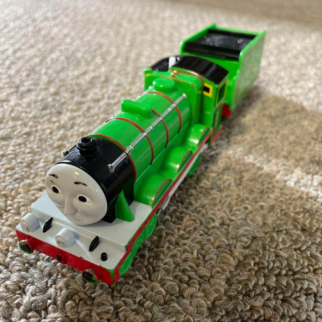 Plarail Thomas the Tank Engine Henley Old Type : Amazon.ca: Toys & Games