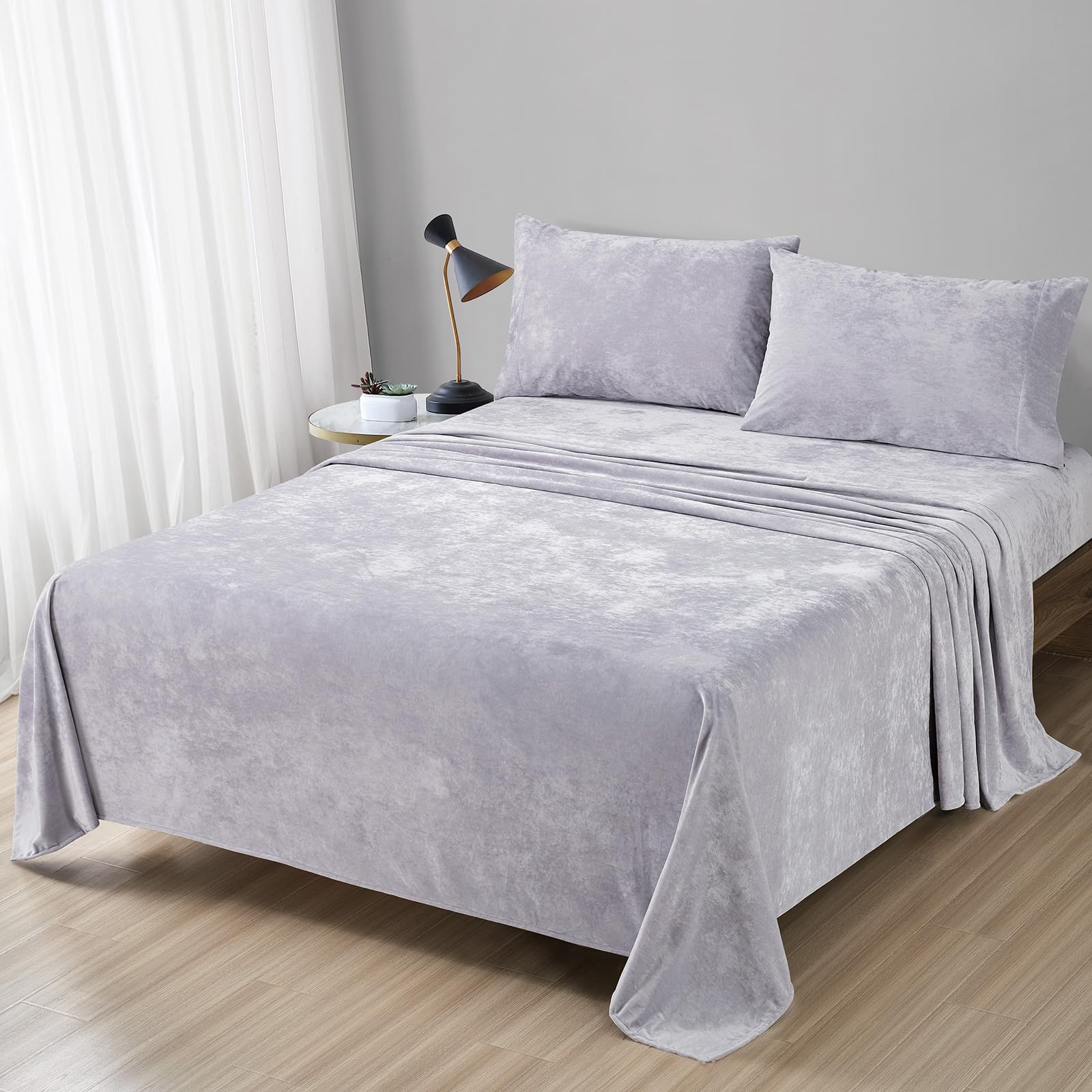 Amazon.com: Fredsure Distressed Velvet Sheet Set, 4 Pieces Light Purple ...