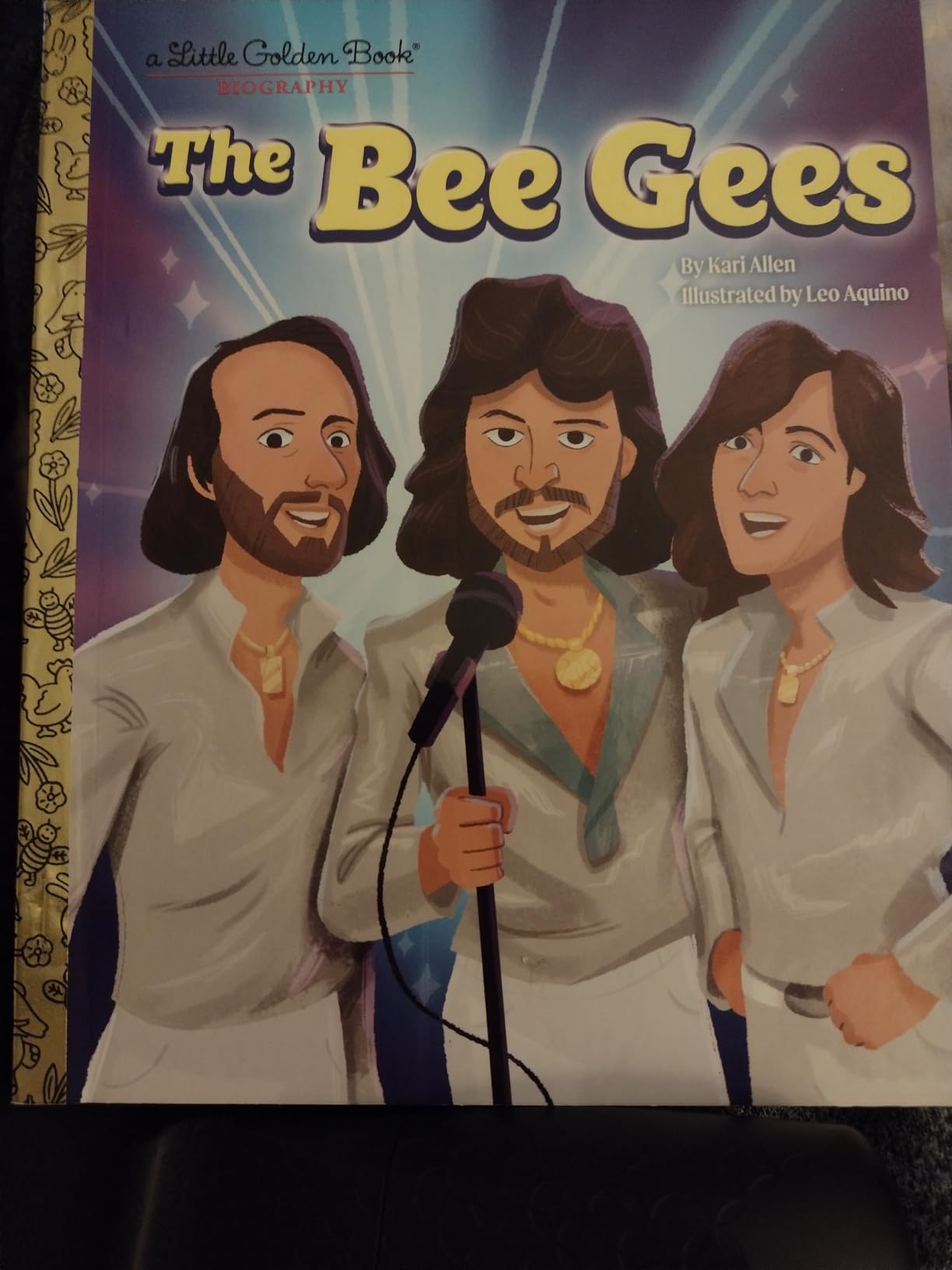 Amazon.com: The Bee Gees: A Little Golden Book Biography: 9780593645161 ...