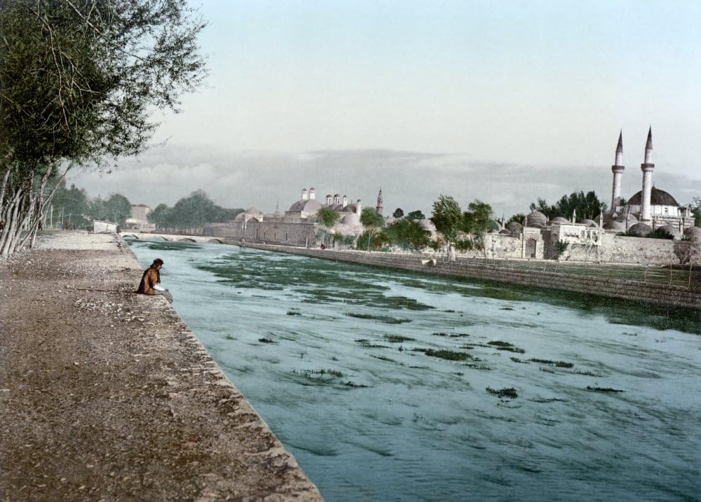 Amazon.com: Damascus Barada River Nthe Barada River Flowing Through ...