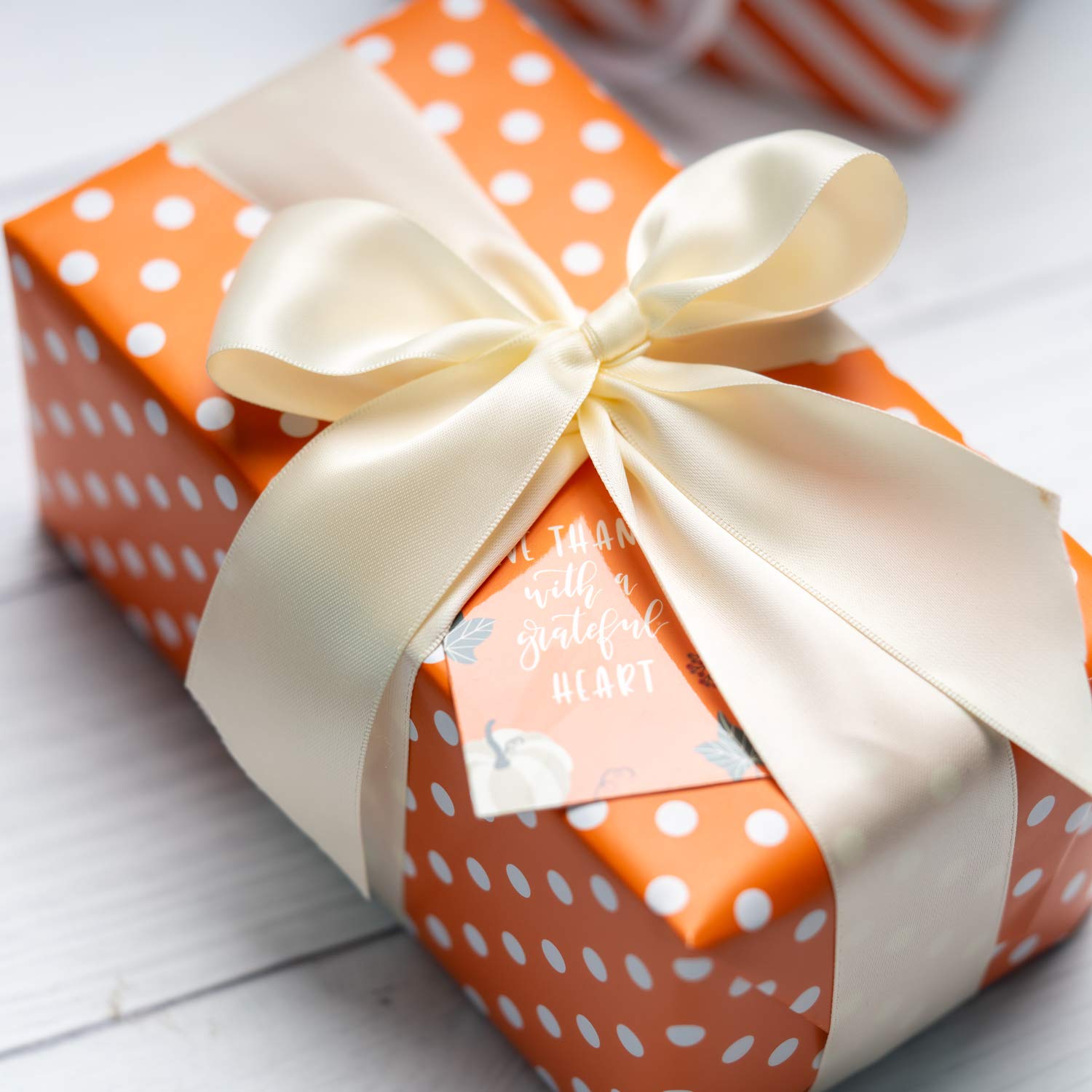 Snapklik.com : WRAPAHOLIC 30 Inch Reversible Orange Wrapping Paper ...