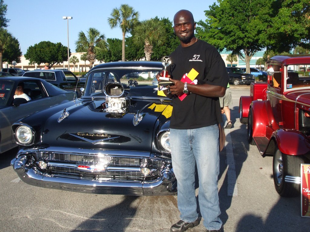 Amazon.com: Garry Wiggins: books, biography, latest update