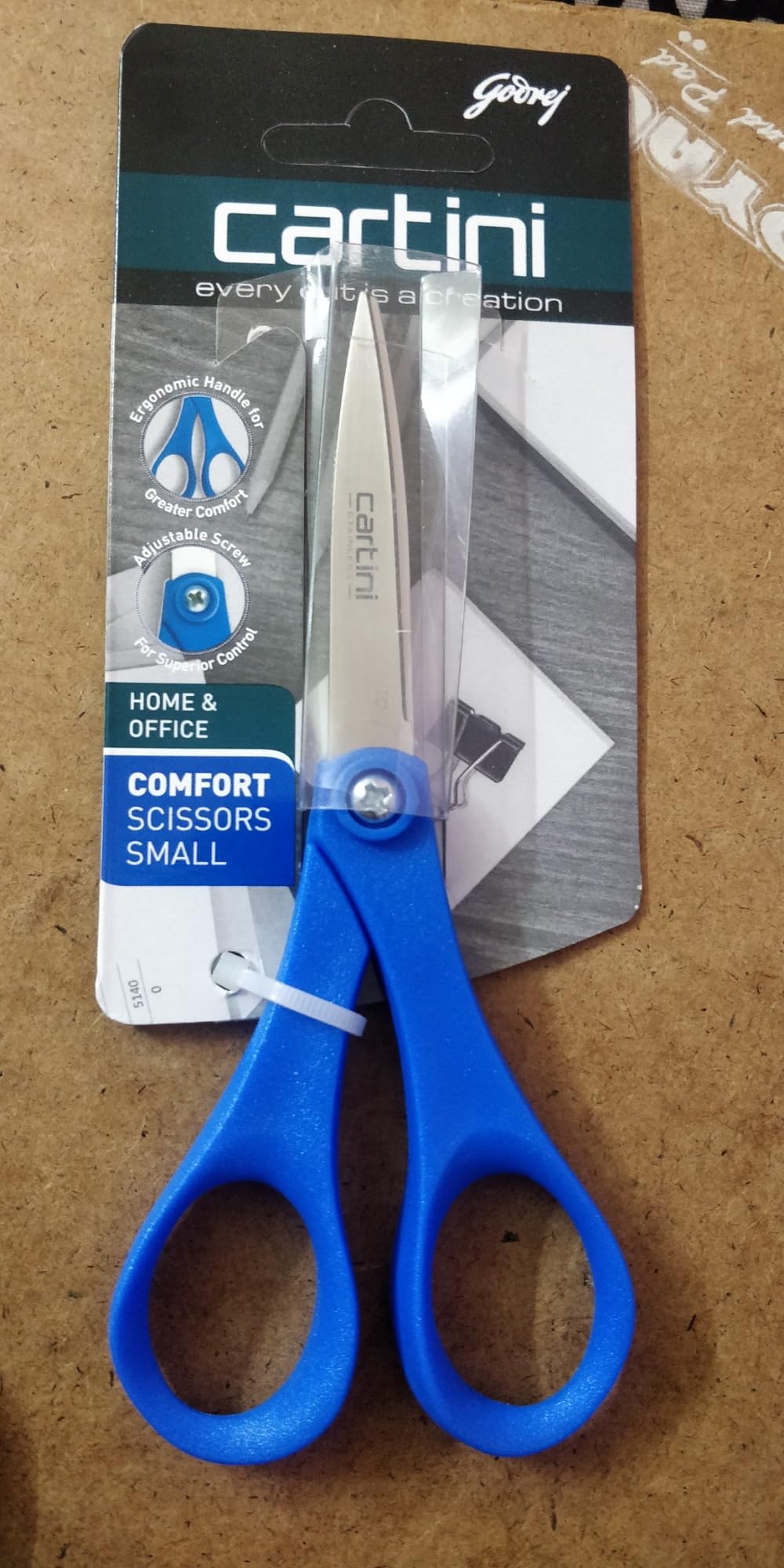 Godrej Cartini Comfort Scissors - Small : Amazon.in: Office Products