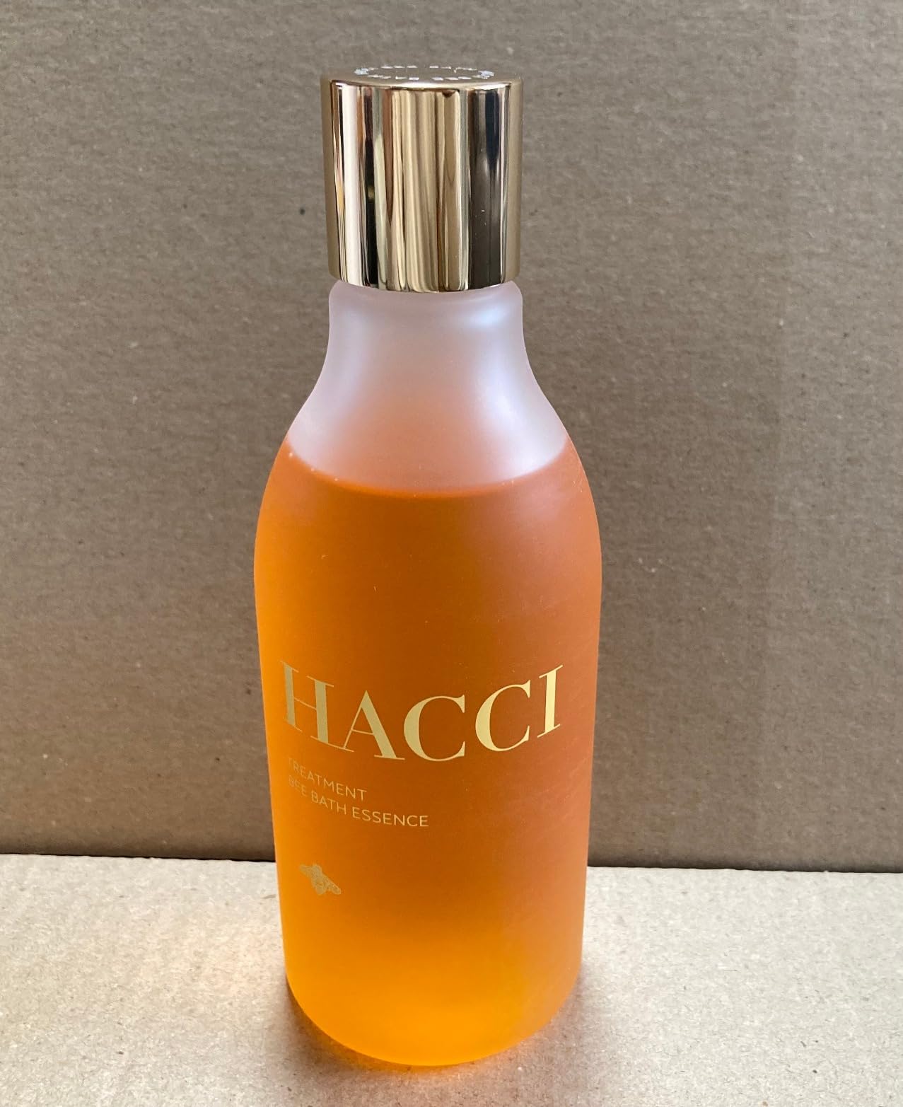 Amazon | HACCI(ハッチ) トリートメント BEE バスエッセンス 250mL | HACCI | バスオイル 通販