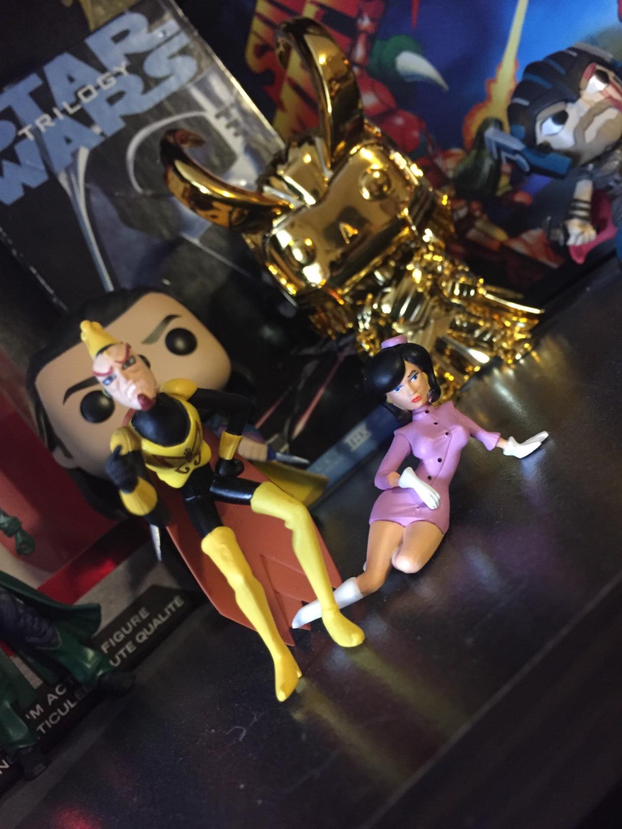 Amazon.com: Kidrobot Adult Swim Series 1 Figure - Monarch From The ...