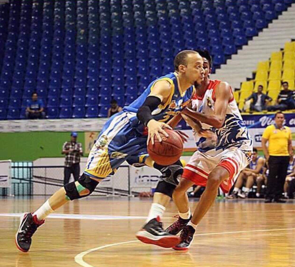 Amazon.com: Legend Lawson: books, biography, latest update