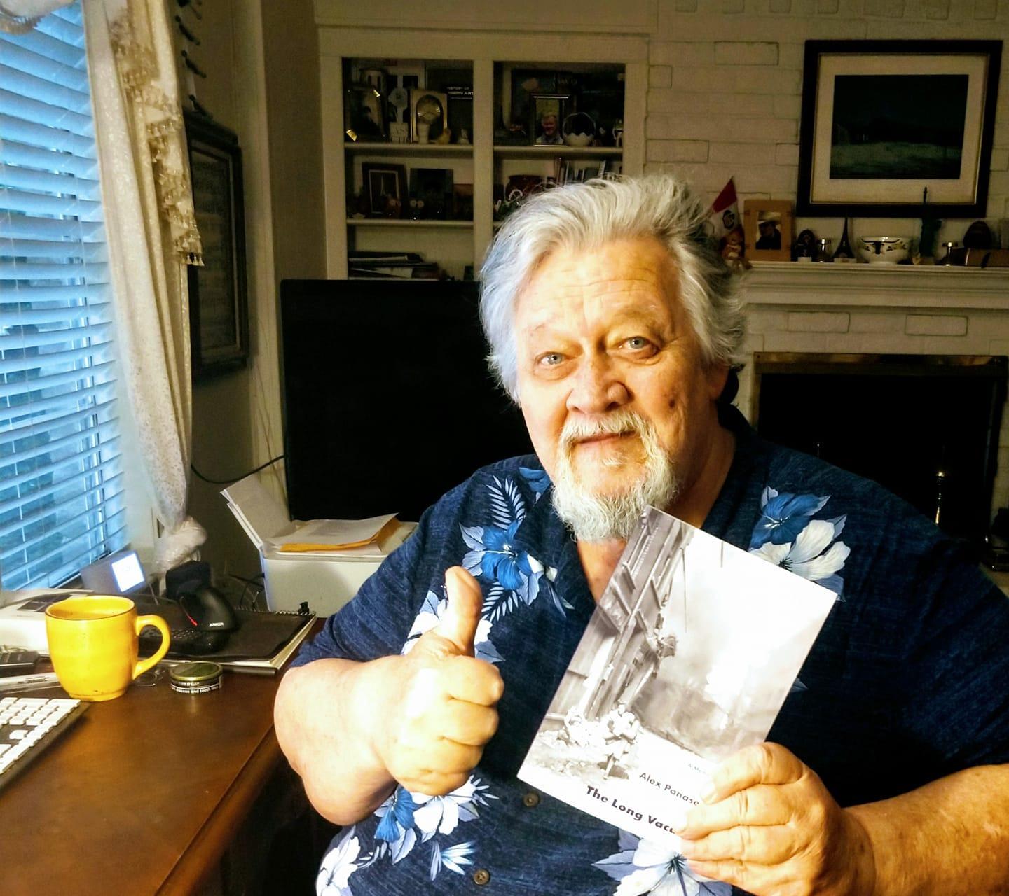 Amazon.com: The Long Vacation: A Memoir: 9781604542622: Panasenko, Alex ...