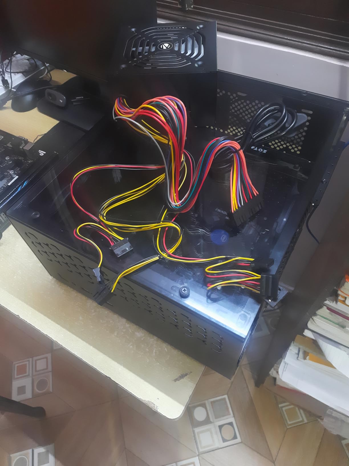 Amazon.in: Buy ZEBRONICS VS600Z 600W Non Modular Premium Power Supply ...