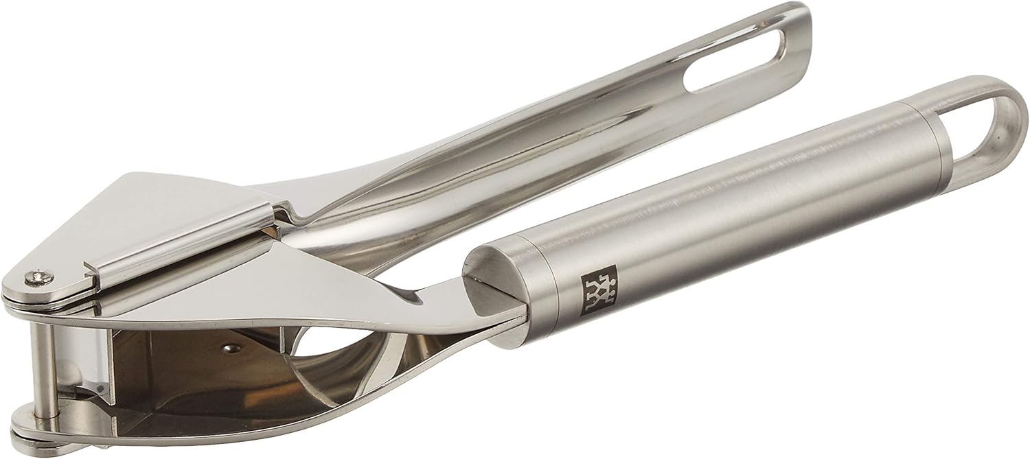Amazon.com: Zwilling Pro Garlic Press 202mm : Home & Kitchen