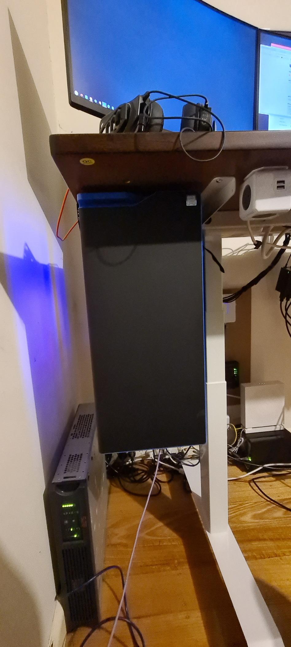 Penn Elcom Under-Desk Computer Mount, Adjustable Straps Fit up to 71 Inches - PC Tower Holder ...