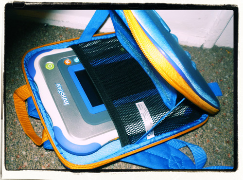 Amazon.com: InnoTab V.Reader Storage Tote (Blue) : Toys & Games