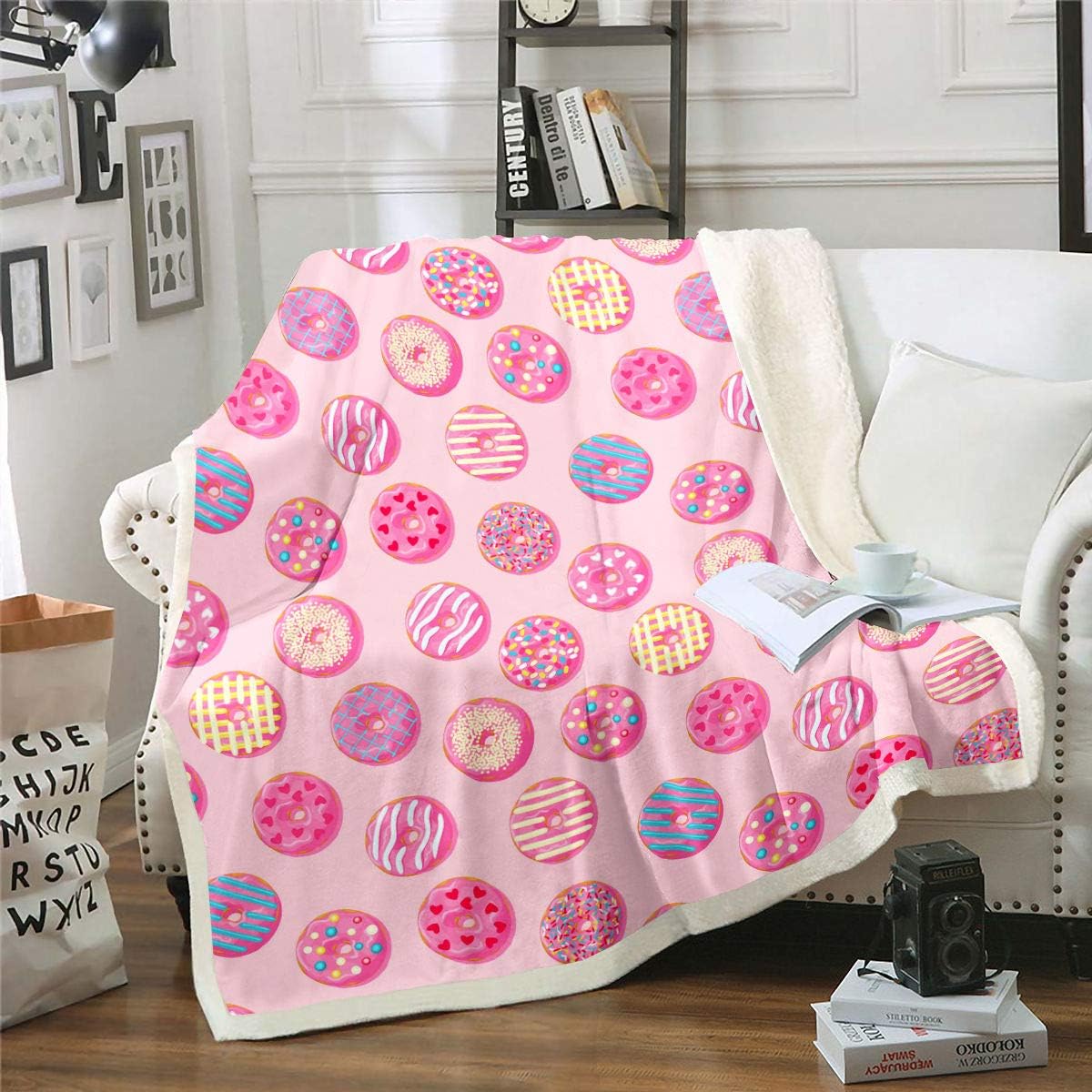 Amazon.com: Feelyou Girls Donuts Blanket - Pink Chocolate Doughnut ...
