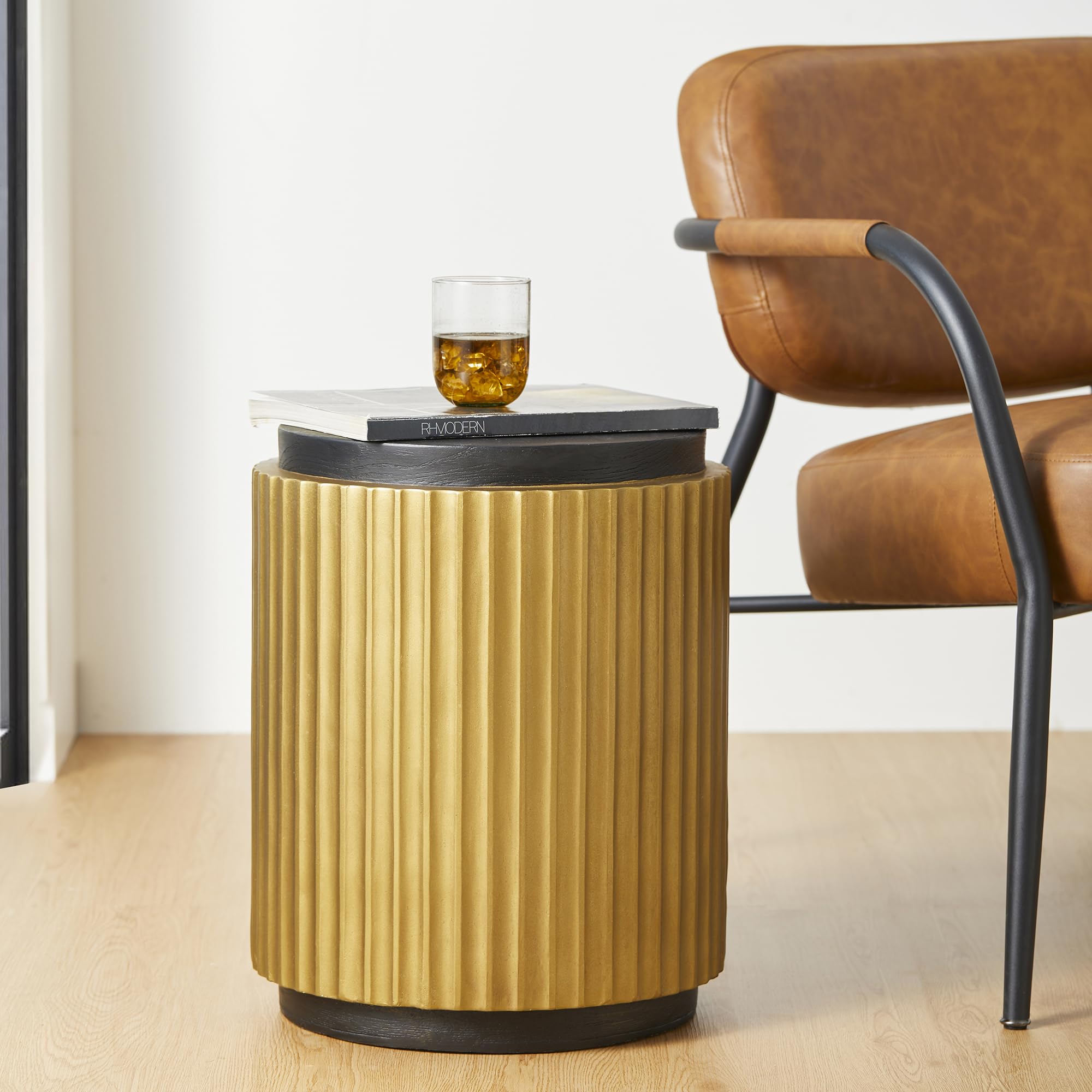 Snapklik.com : Glitzhome Modern Industrial 14 Dia Round Side Table In ...