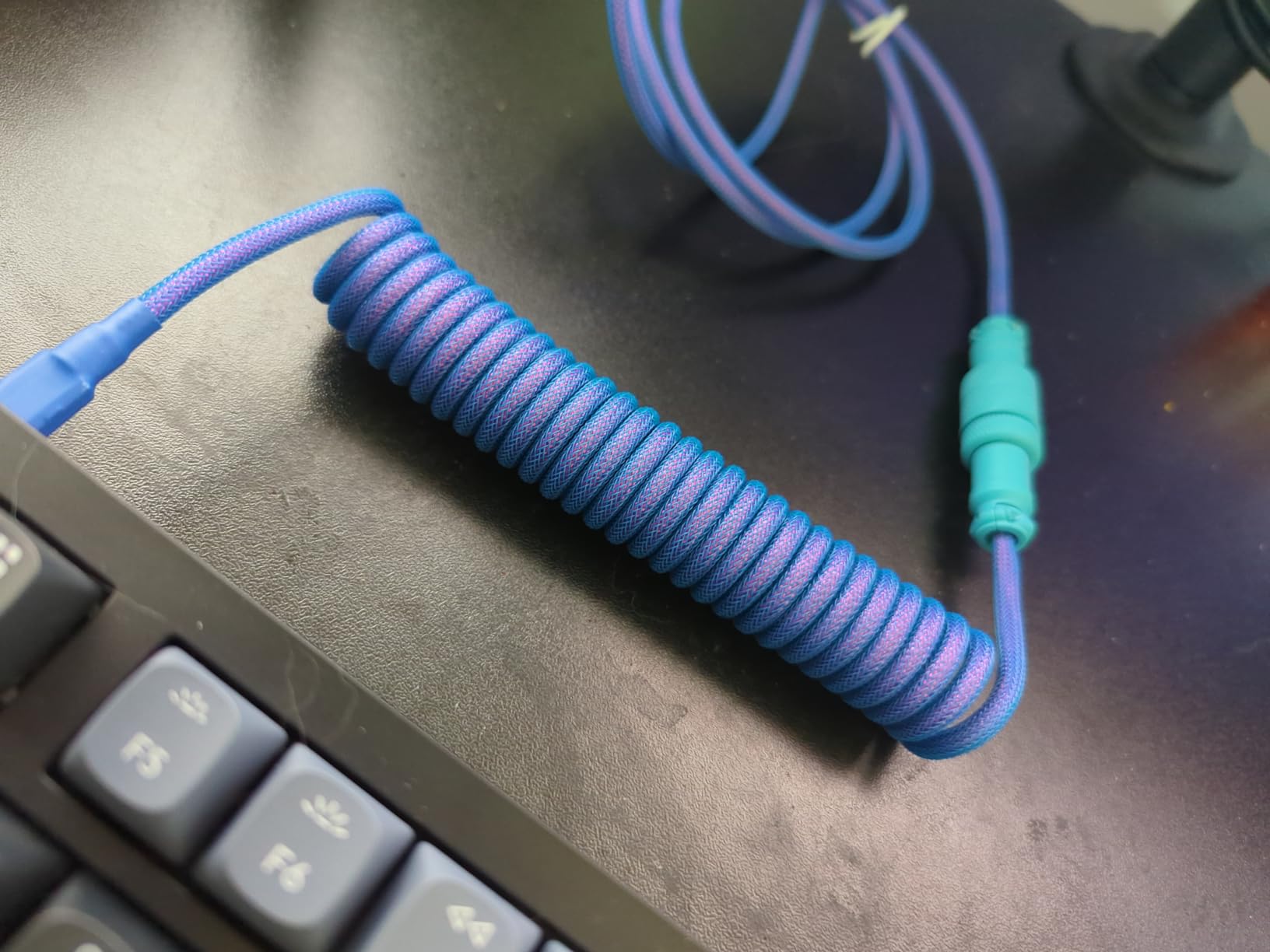 GunMjo Pro Custom Coiled USB C Cable for Gaming Keyboard, Double ...