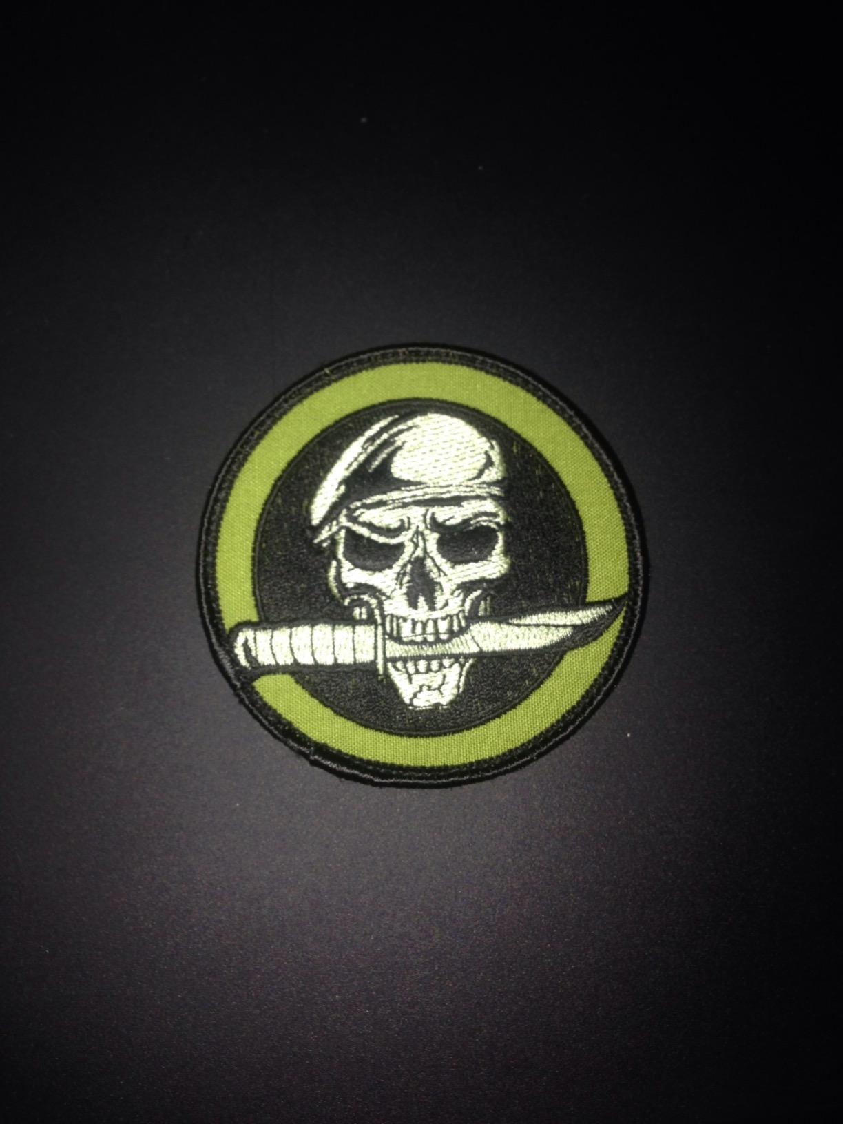 Amazon.com: Rothco Military Skull/Knife Patch with Hook Back : Arts ...