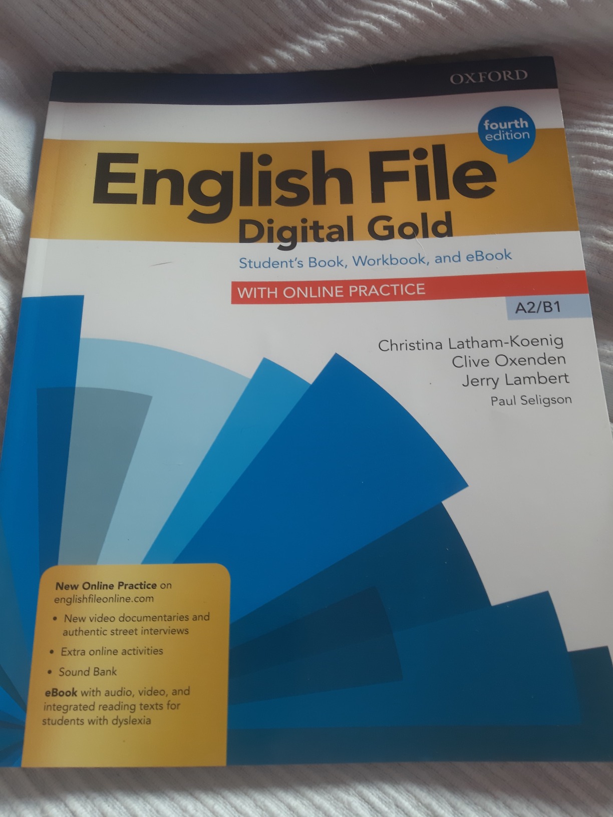English file. Digital gold. A2-B1. Student's book & workbook with key ...
