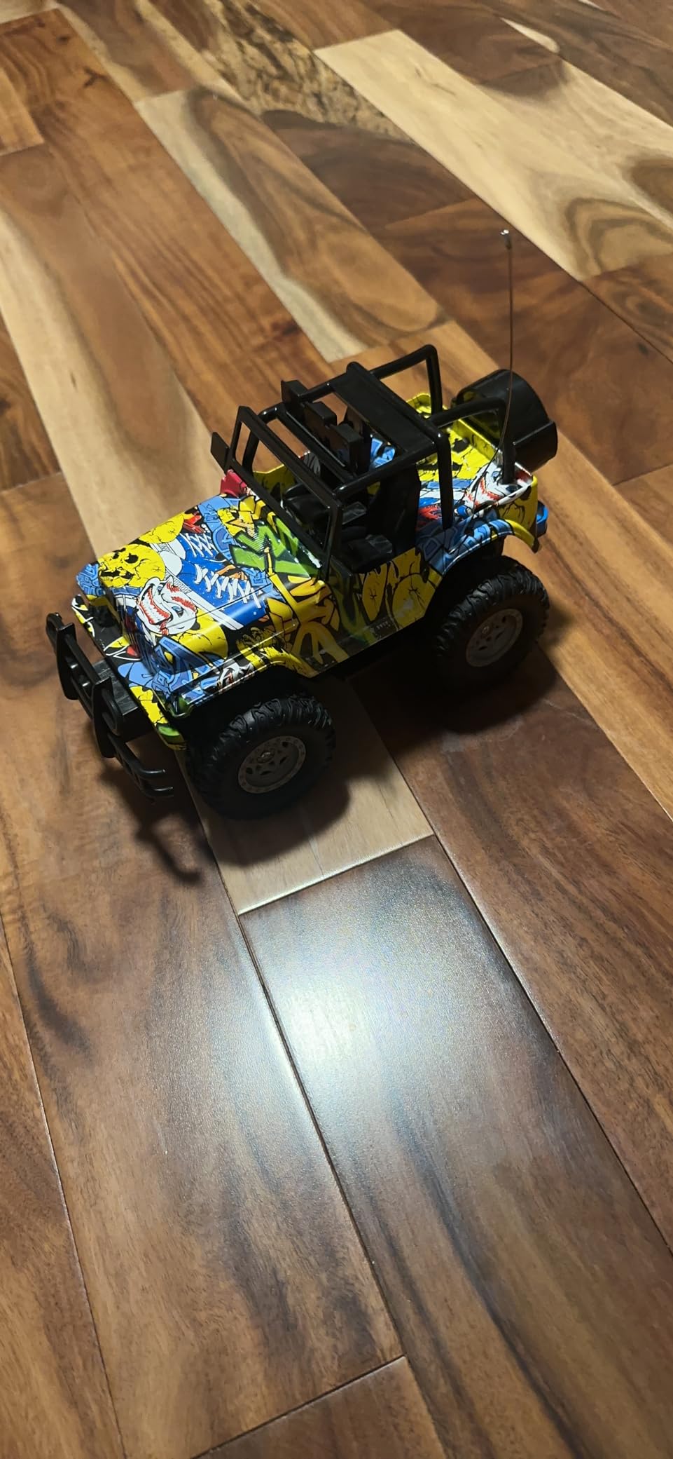 Amazon.com: NETNEW RC Cars Graffiti Jeep Toys for Boys Off Road Monster ...