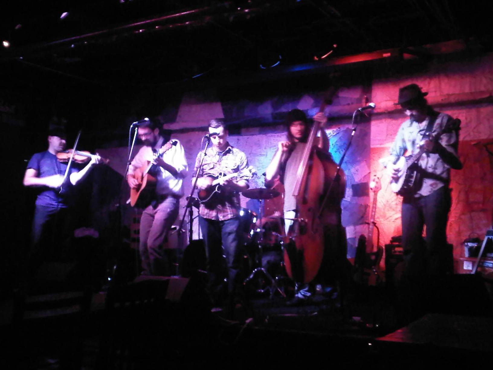 Cabinet - Eleven - Amazon.com Music