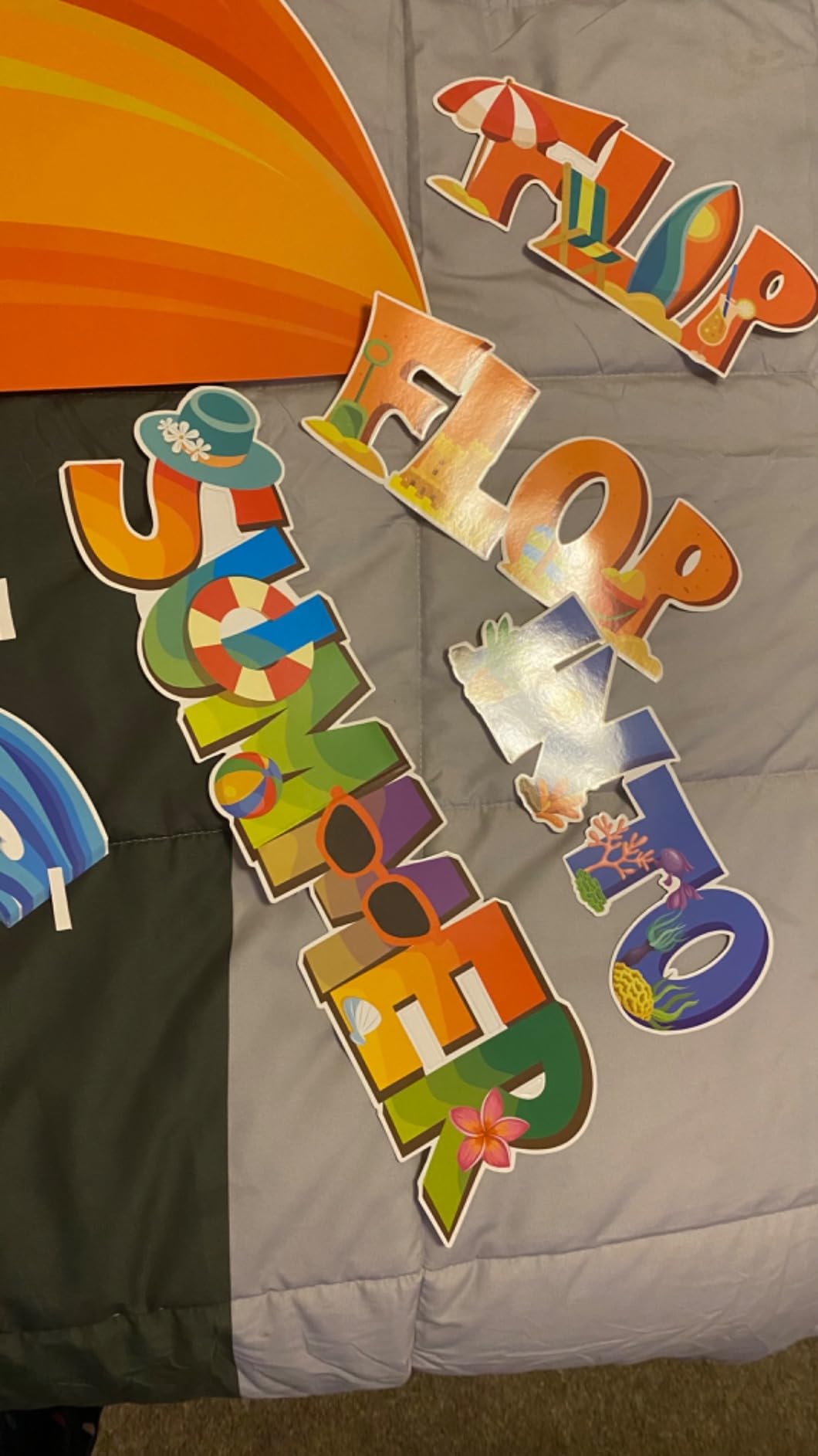 Amazon.com : Yeaqee 82 Pieces Summer Bulletin Board Decorations Flip ...