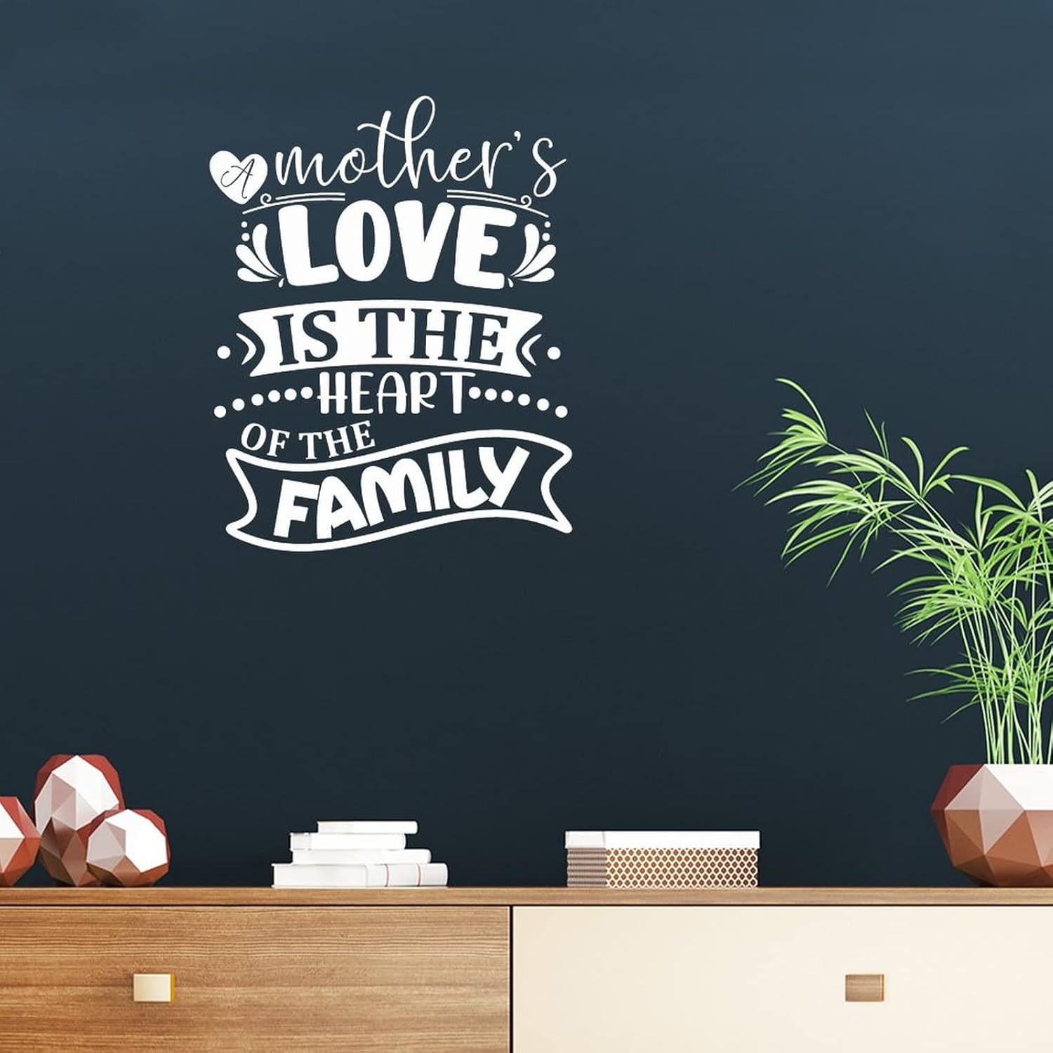 Amazon.com: A Mother's Love is The Heart of The Family Decorative Wall ...