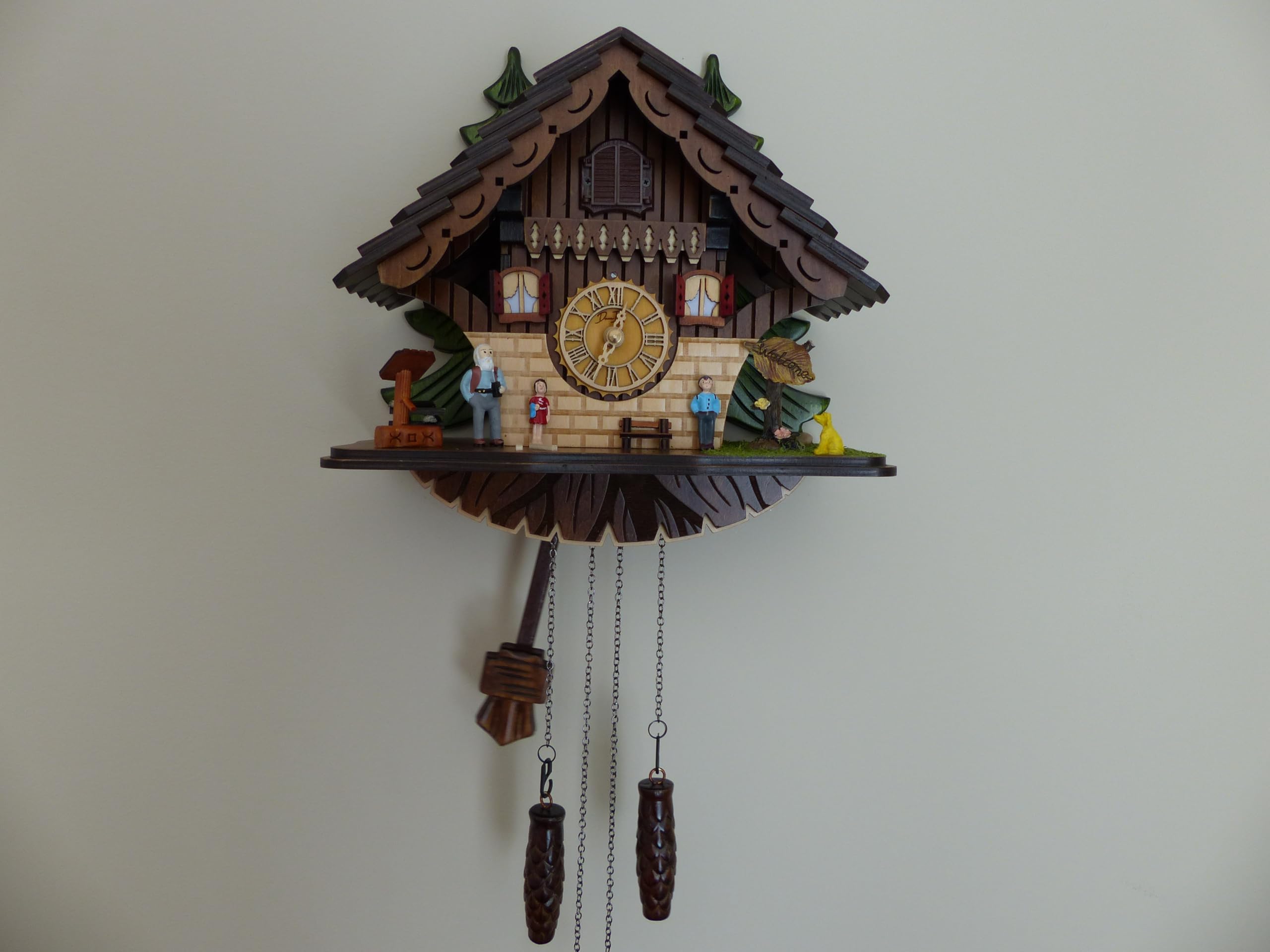 Amazon.com: HUGE HAPPINESS Cuckoo Clock for Wall Art: 12 Melodies ...