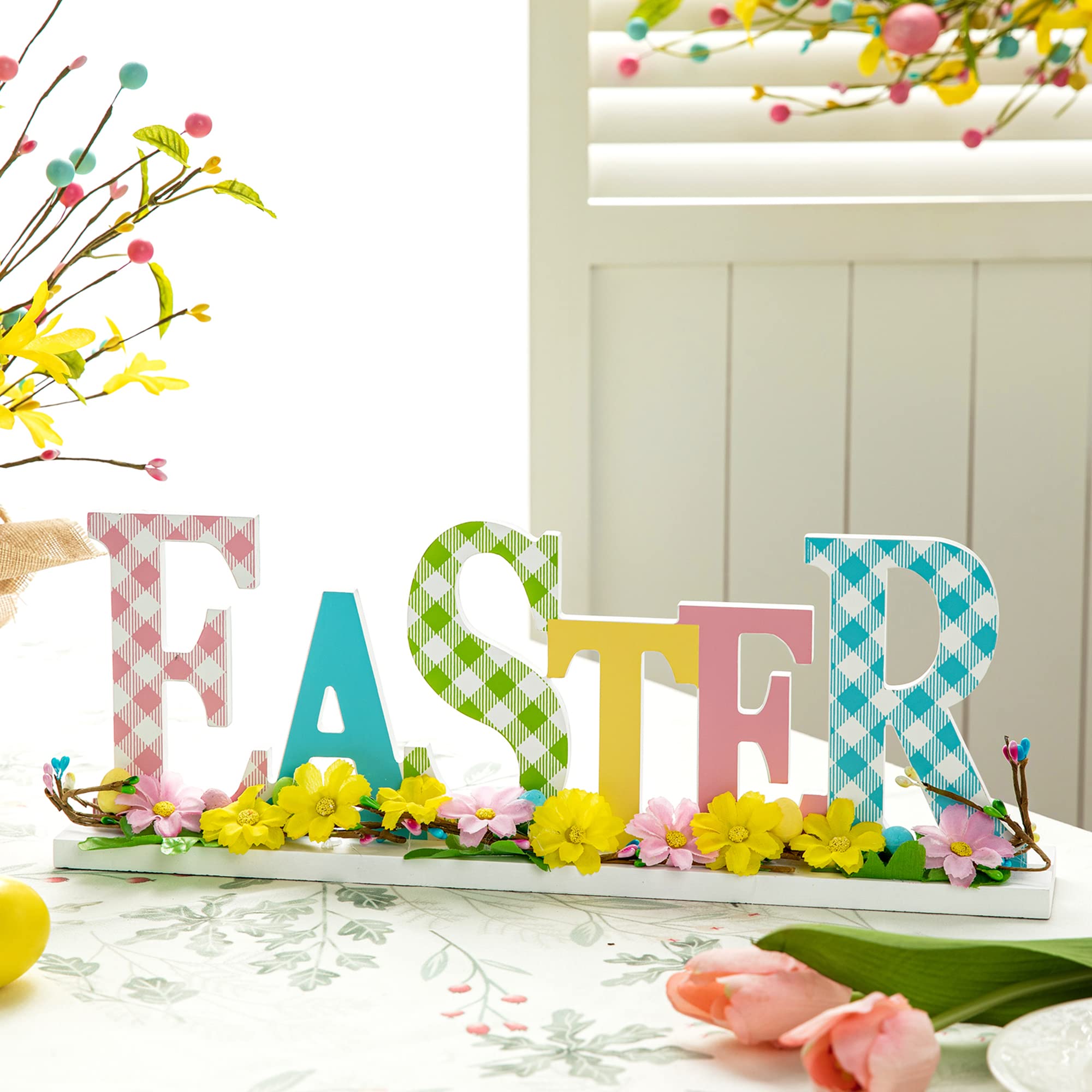 Snapklik.com : Glitzhome Plaid Wooden Easter Table Sign Decor