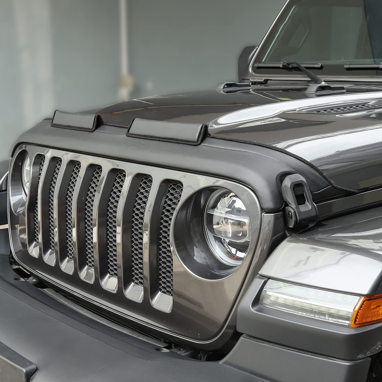 Snapklik.com : Front Hood Bra Cover Protector For 2018-2024 Jeep ...