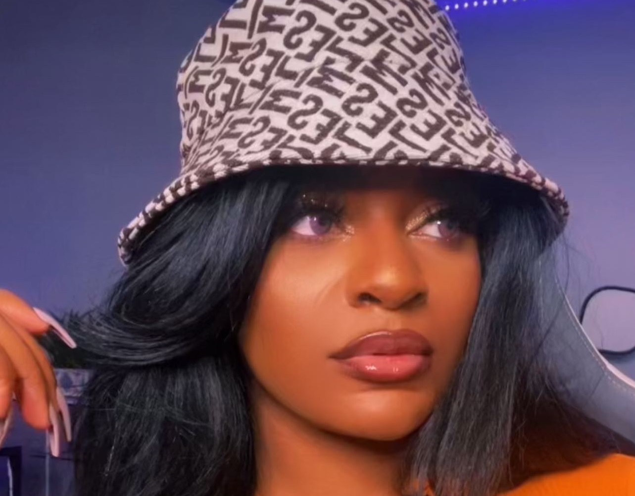 Meela Vanderbuilt's Amazon Page