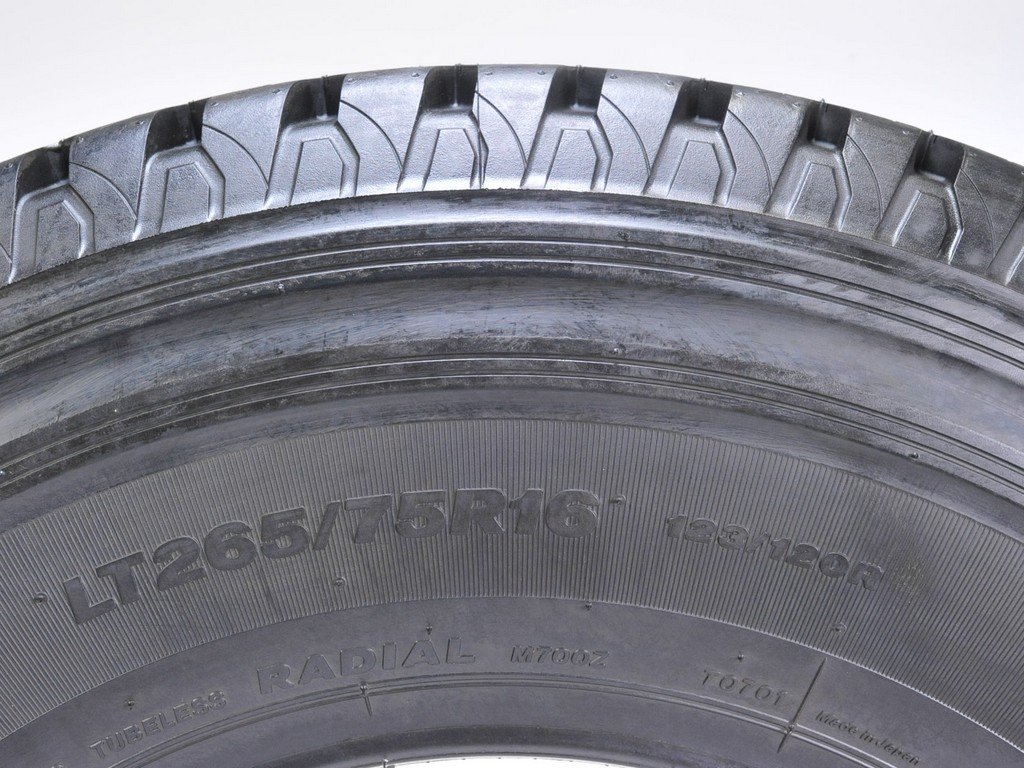 Bridgestone Duravis M700 Lt265 70r 17e