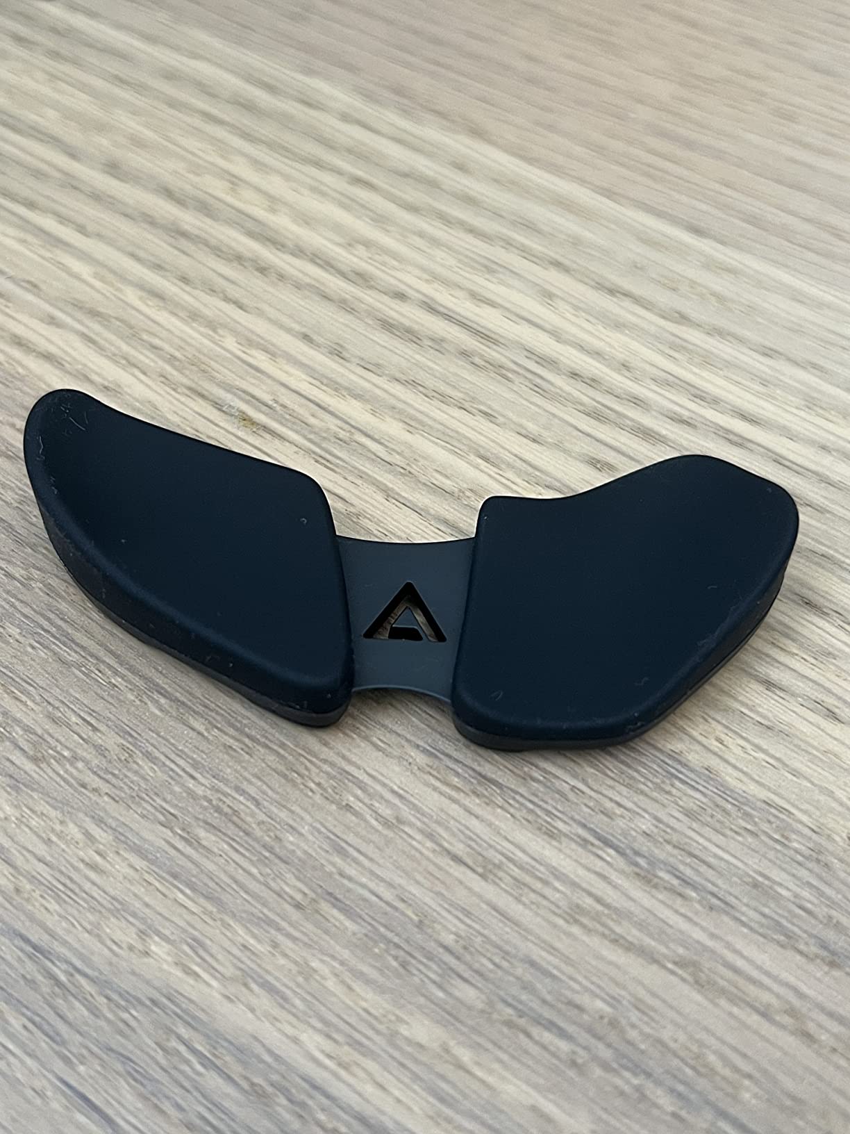 DELTAHUB Carpio 2.0 - Right-Handed Truly Ergonomic Wrist Rest for Mouse ...