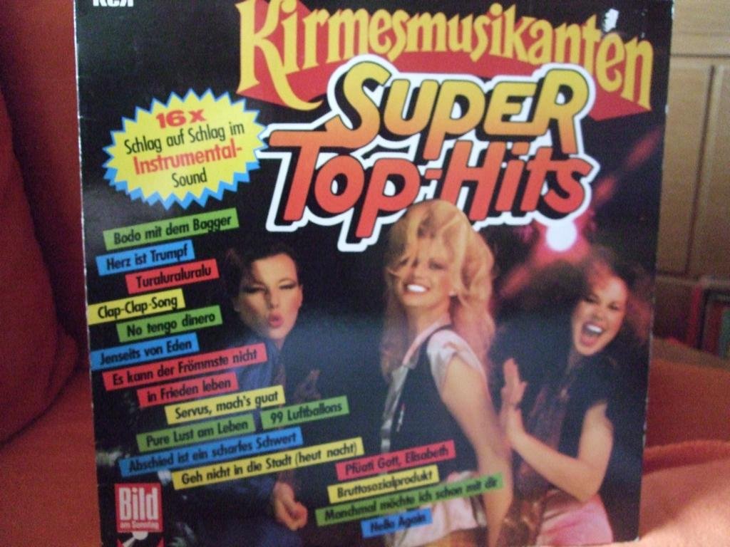 Amazon.com: Super Top-Hits (1984) / Vinyl record [Vinyl-LP]: CDs & Vinyl