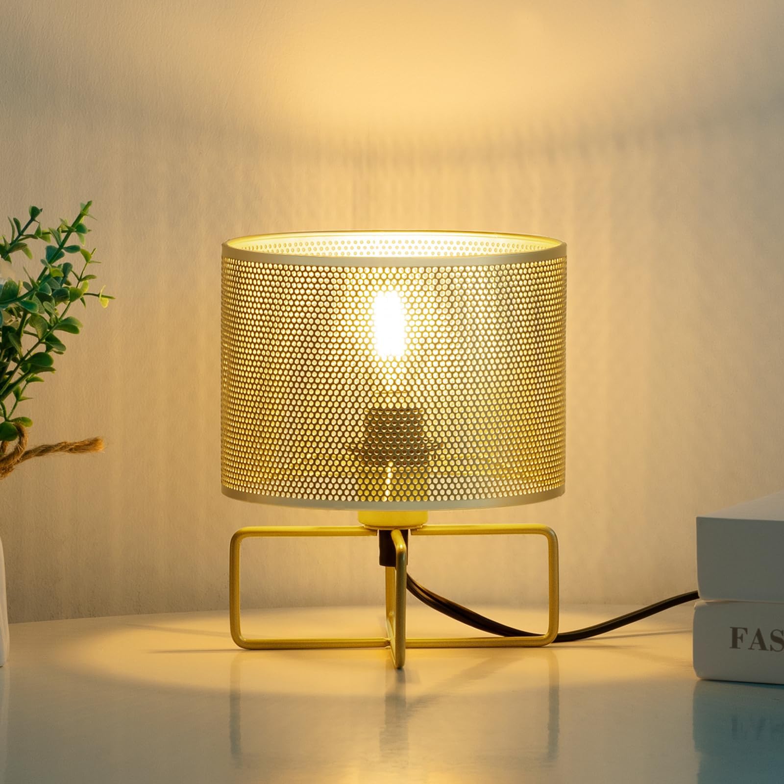 ONEWISH Industrial Small Table Lamp,Bedside Lamp Nightstand Short Lamp ...