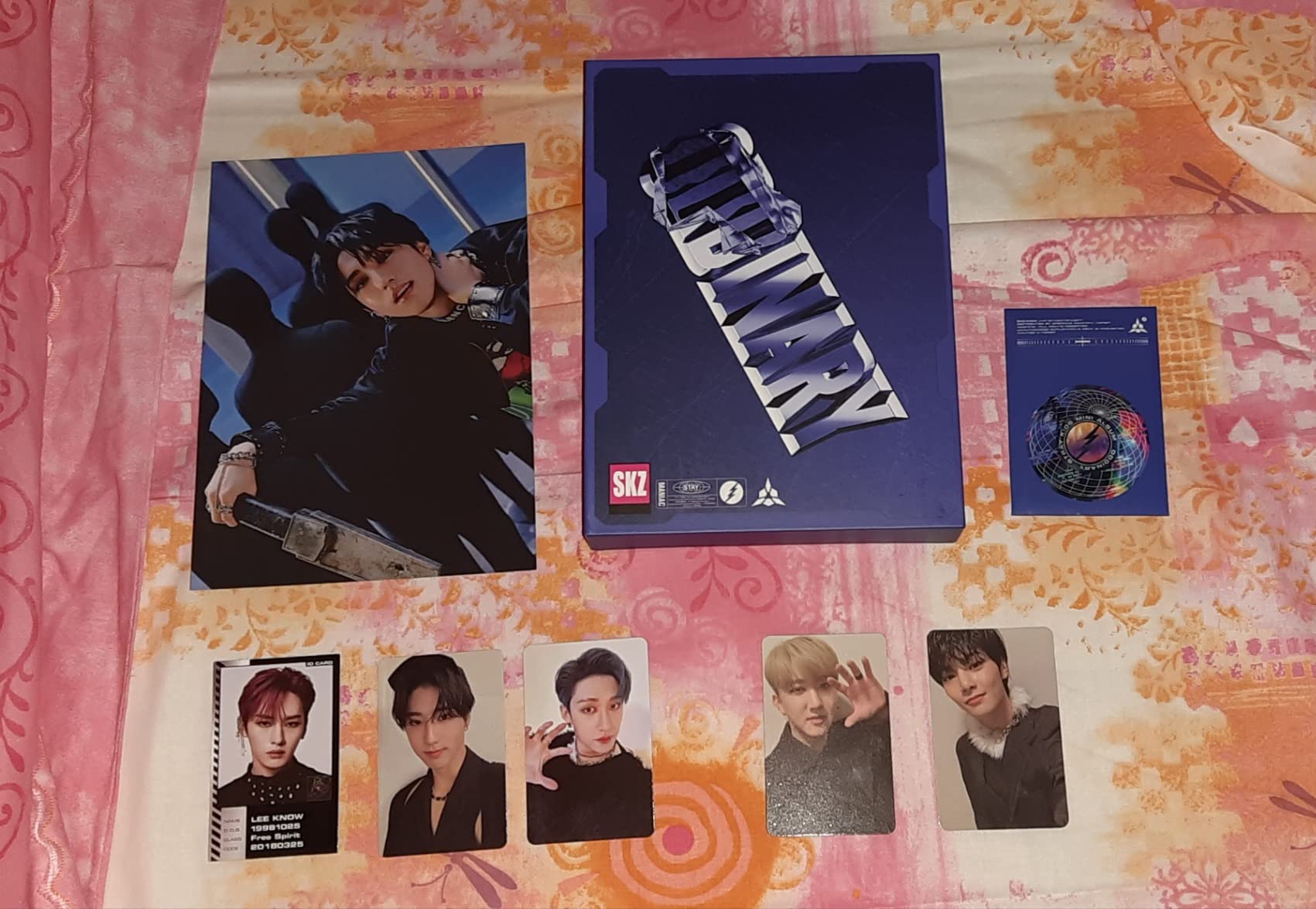 STRAY KIDS - Mini Album Package Box + Photobook + CD-R + Lyrics Paper ...