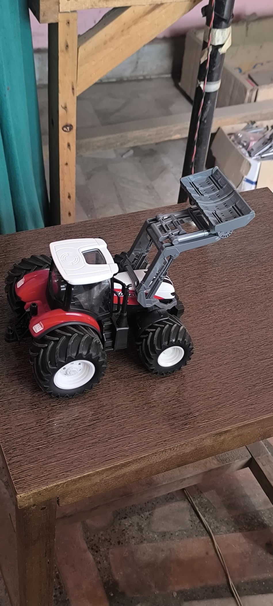 FROWWY 1/24 Scale Mini Remote Control Farm Tractor Toy - 2.4G 6Ch RC ...
