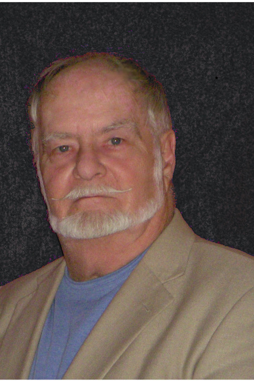 Amazon.com: Duke Davis: books, biography, latest update