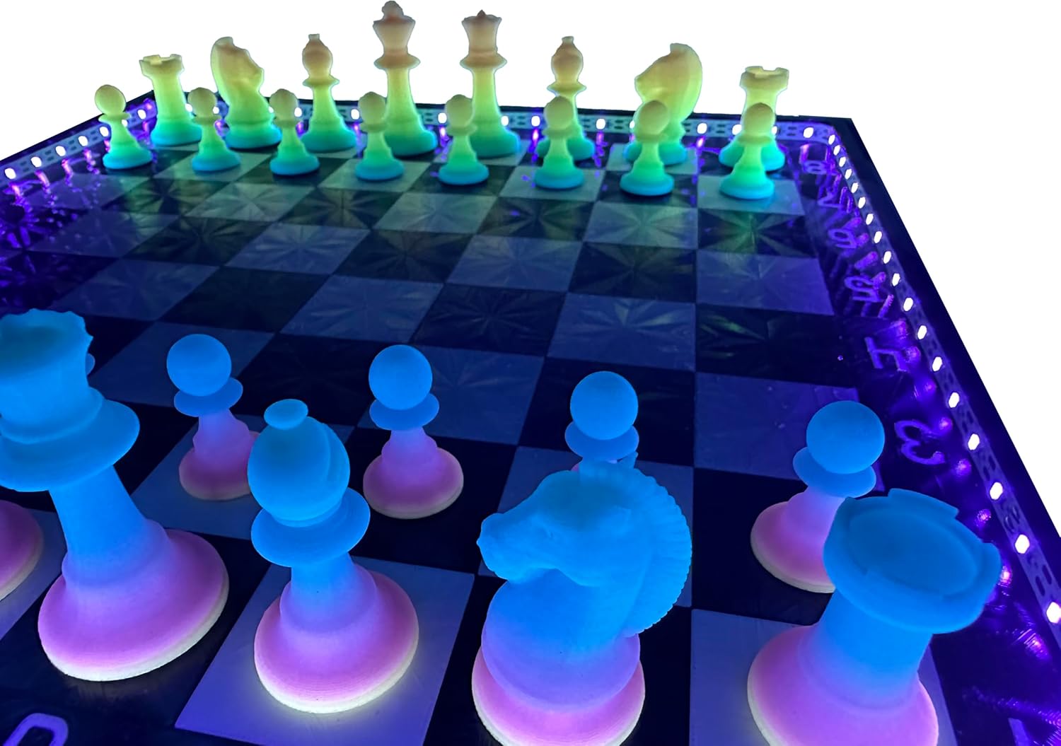 Amazon.com: Dam Merch's LED Illuminated Glow in The Dark Chess Set ...