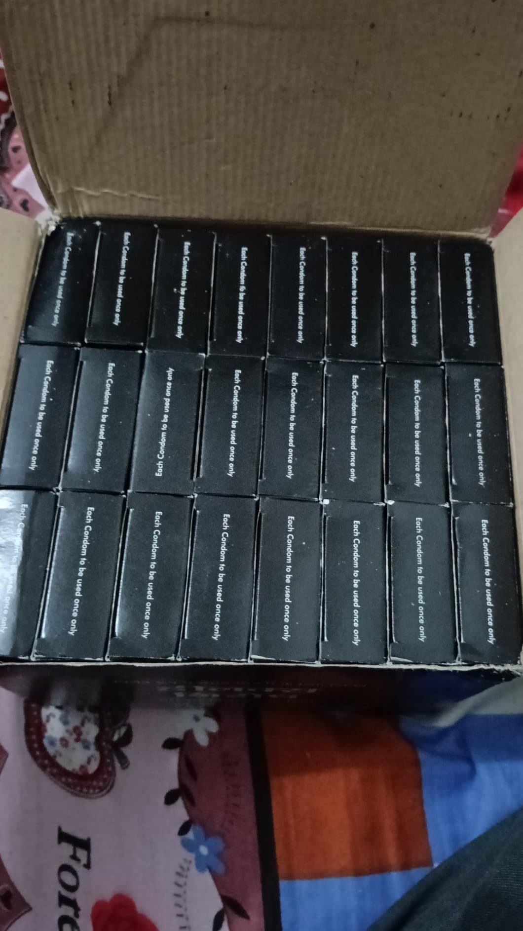 Buy HLL Deluxe Nirodh Condoms-120 count Online at Low Prices in India ...