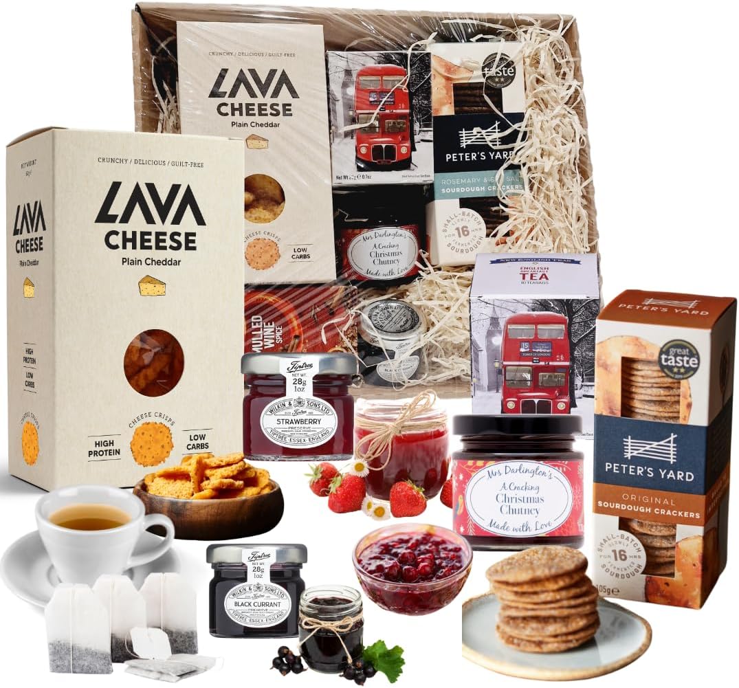 Christmas Cheese & Treats Hamper Basket – Deluxe Food Hamper with ...