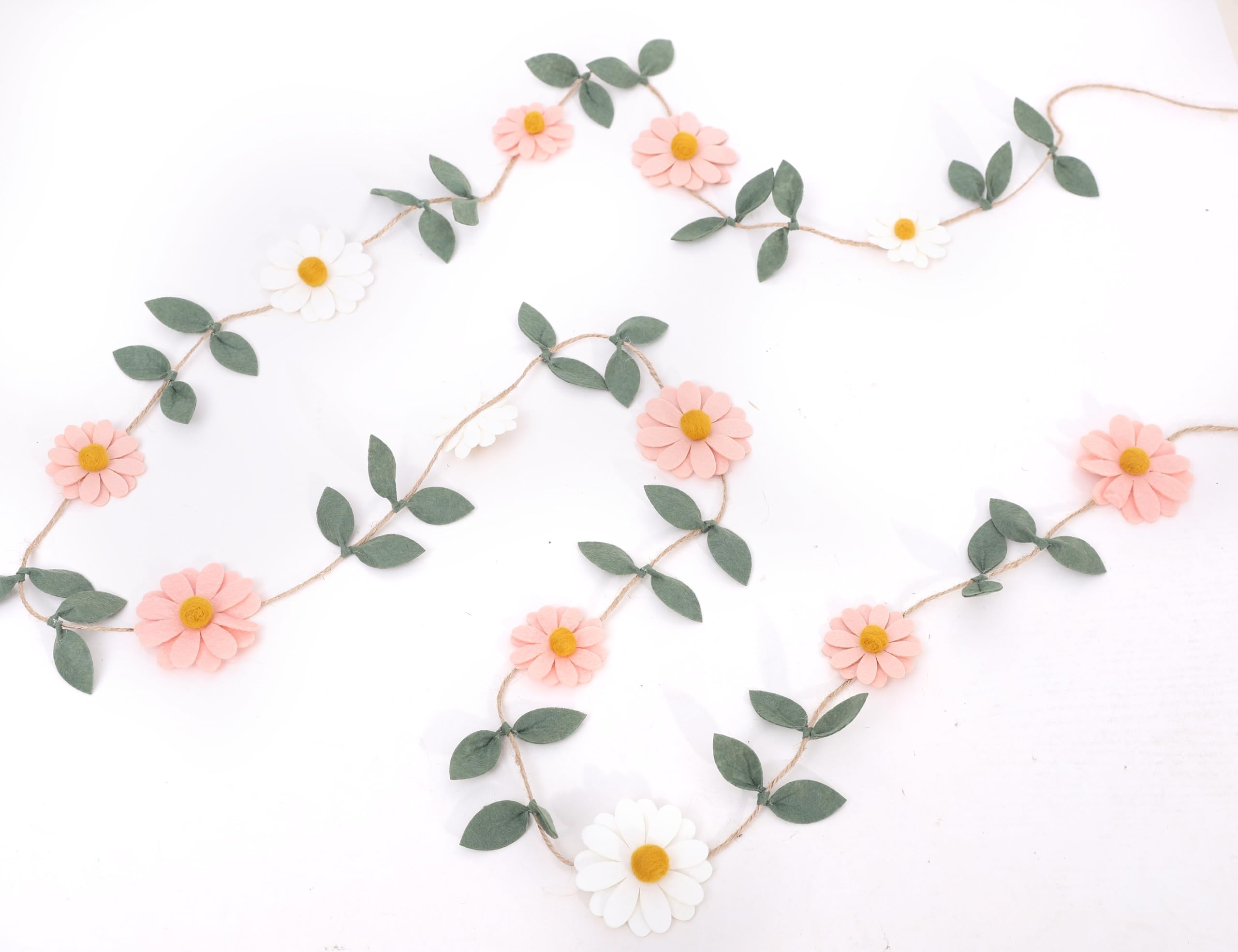 Amazon.com: Wool Felt Daisy Chain Banner Garland - Daisy 1st Birthday ...