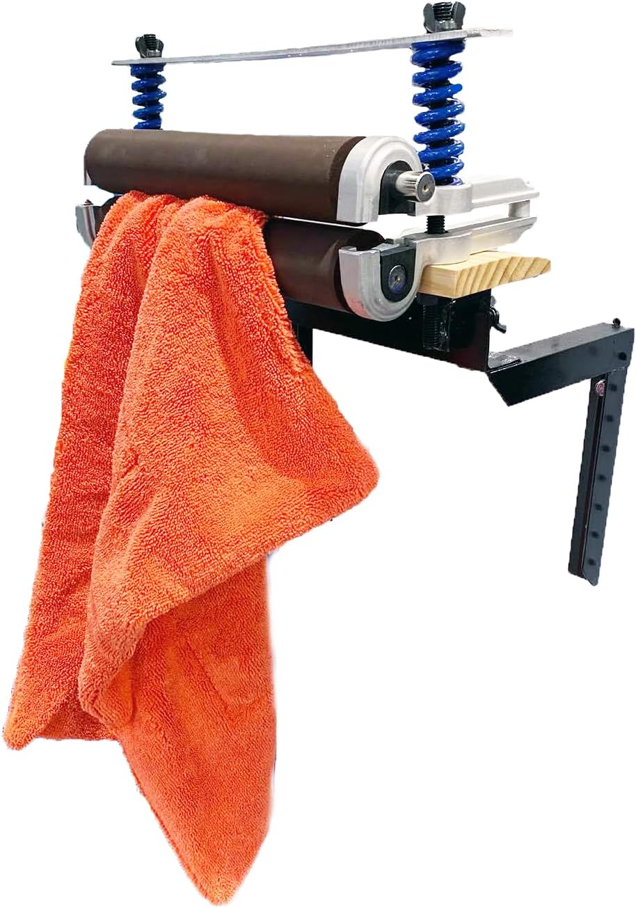 TRANSBEC Professional Grade Chamois Wringer with Wall Bracket