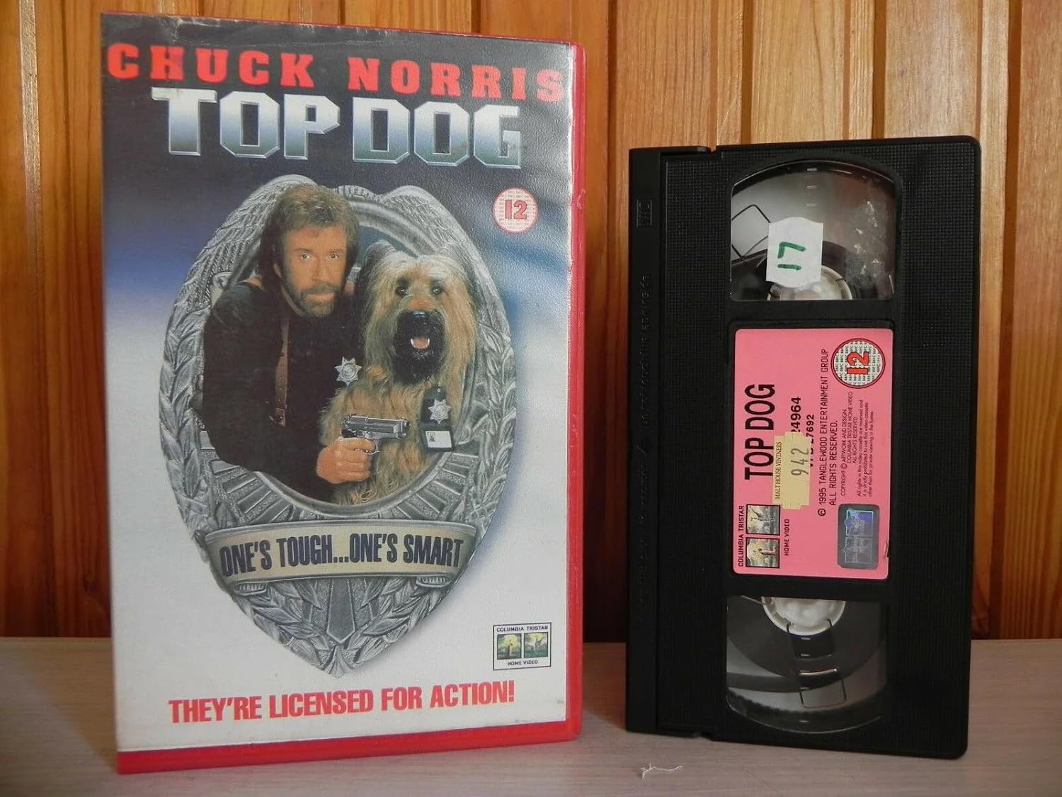 Top Dog [VHS] : Amazon.fr: DVD et Blu-ray