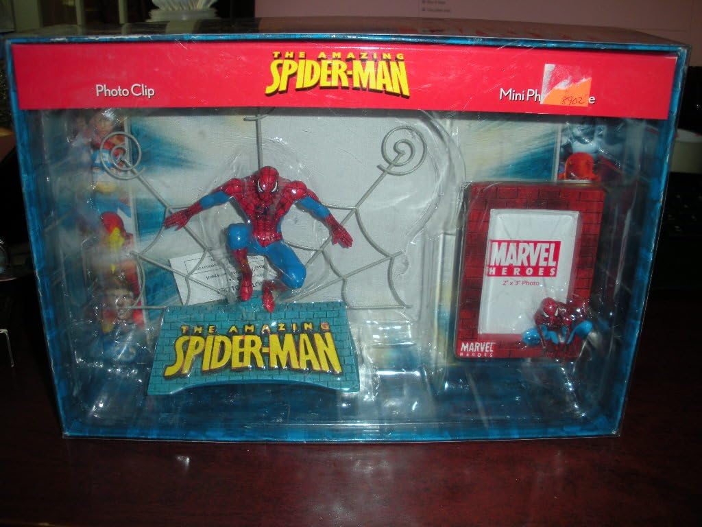 Amazon.com: Marvel Heroes The Amazing Spider-Man Photo Clip & 2" x 3 ...