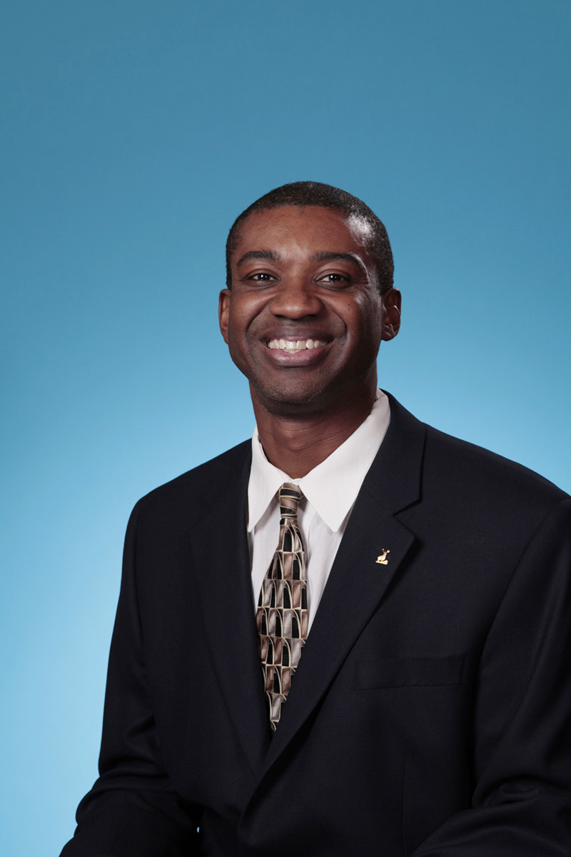 Amazon.com: Ed Clark: books, biography, latest update