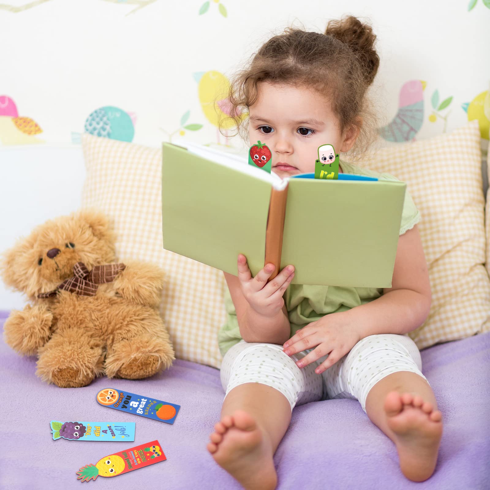 Snapklik.com : Geyee 72 Pcs Fruit Scented Bookmarks Scratch And Sniff ...