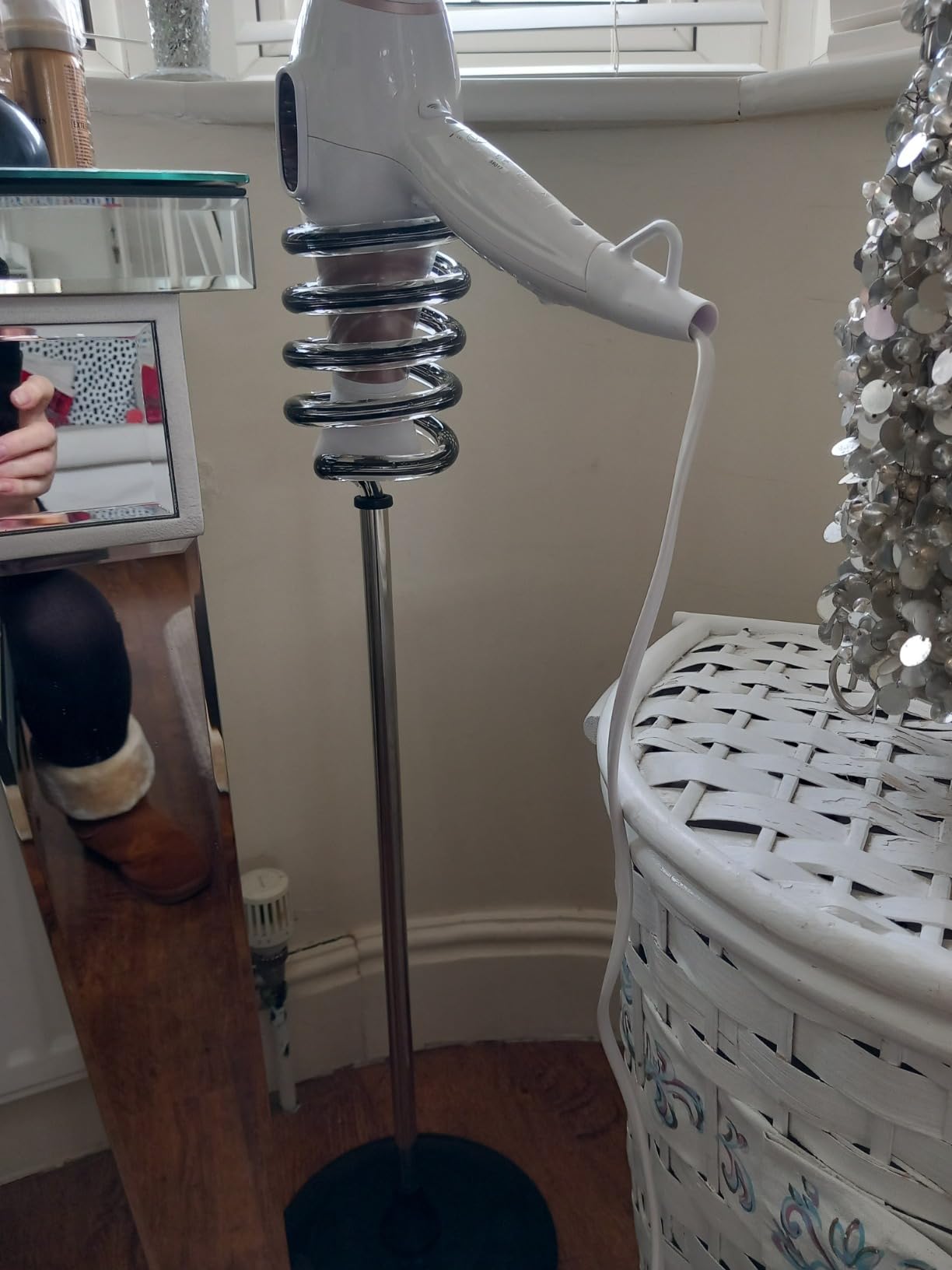 Hair Dryer Stand Free Standing Spiral Hair Dryer Holder Acrylic ...